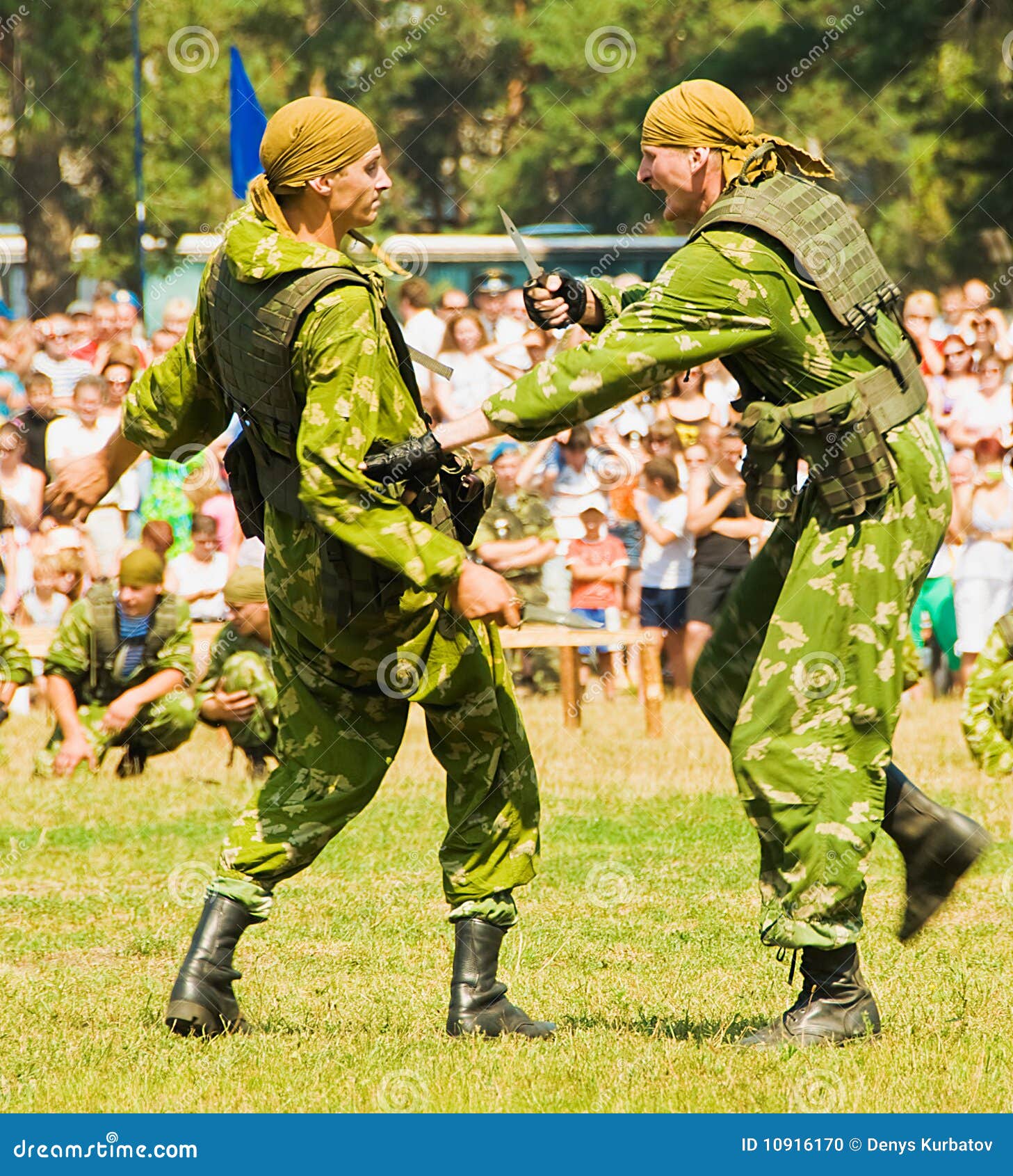 Close fight 2 editorial image. Image of army, military - 10916170