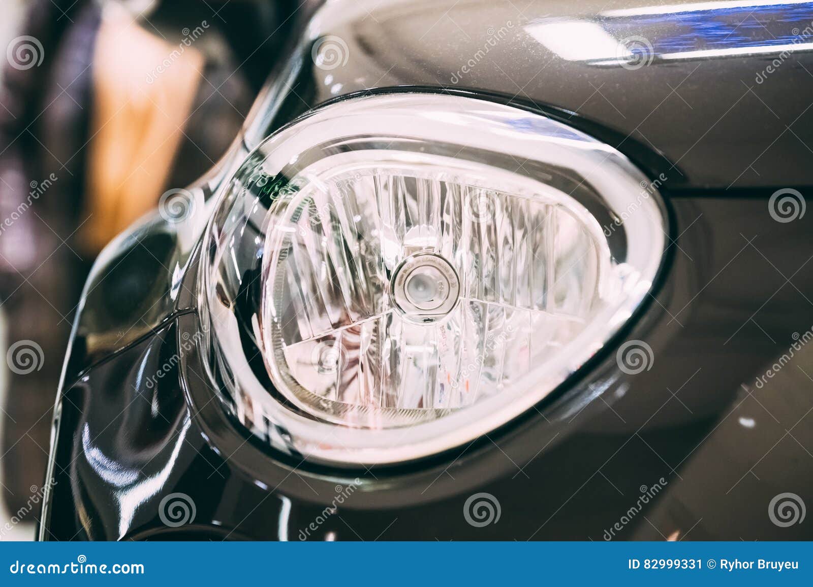 Close Headlight of New Car stock image. Image of headlamp - 82999331