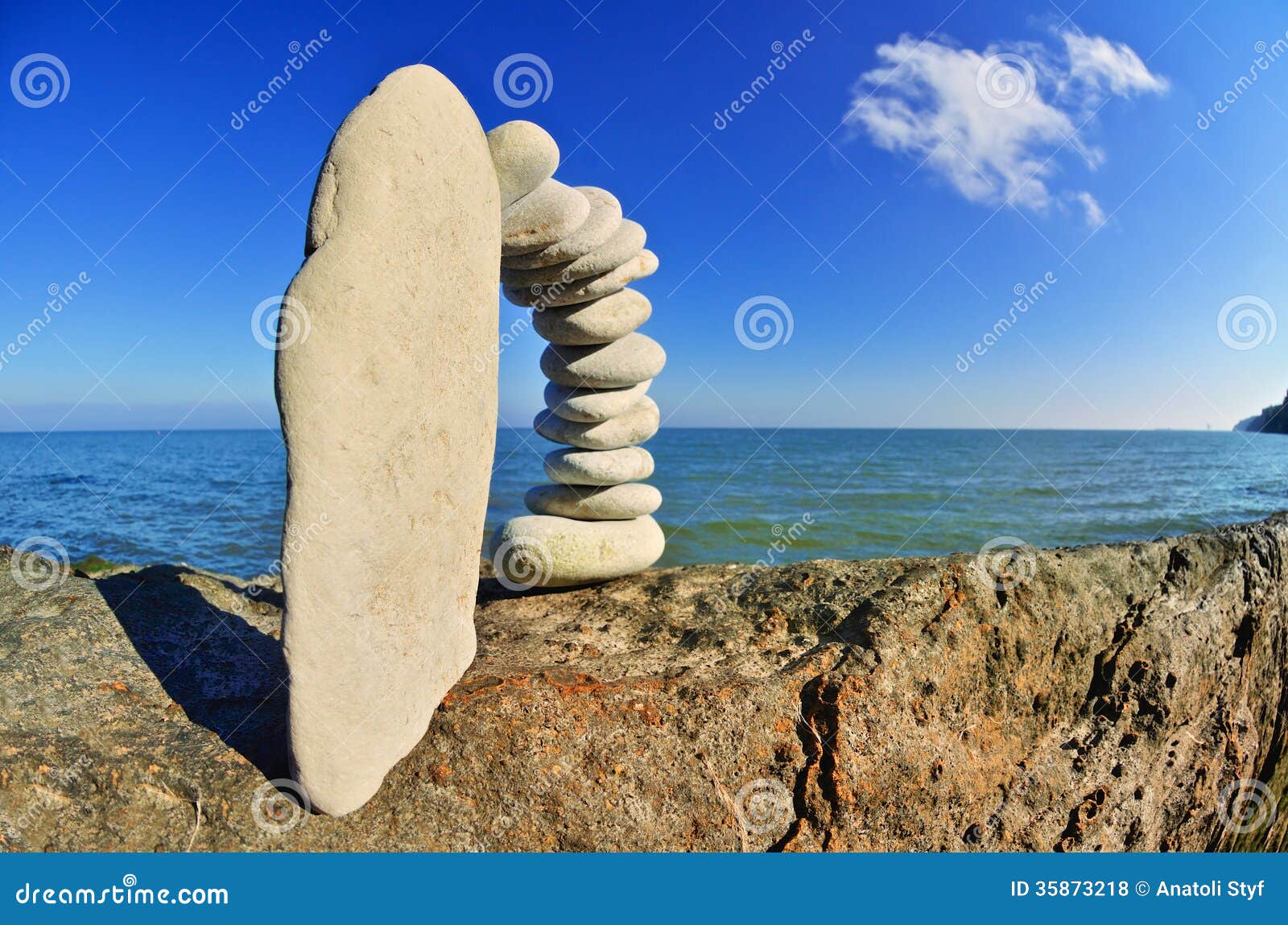 Close link stock photo. Image of round, curve, coastal - 35873218