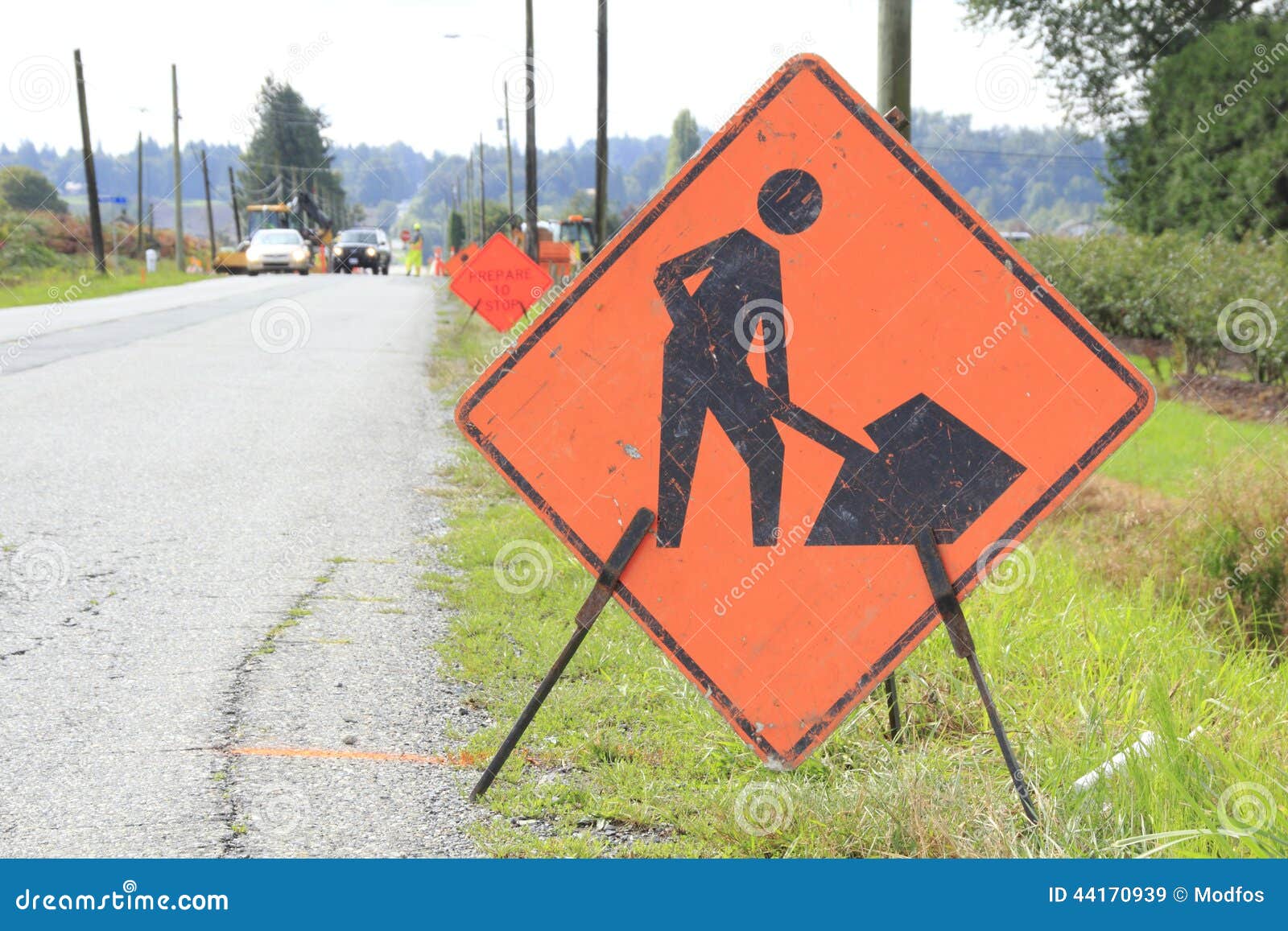 Close on Road Construction Sign Stock Image - Image of sign, signage ...