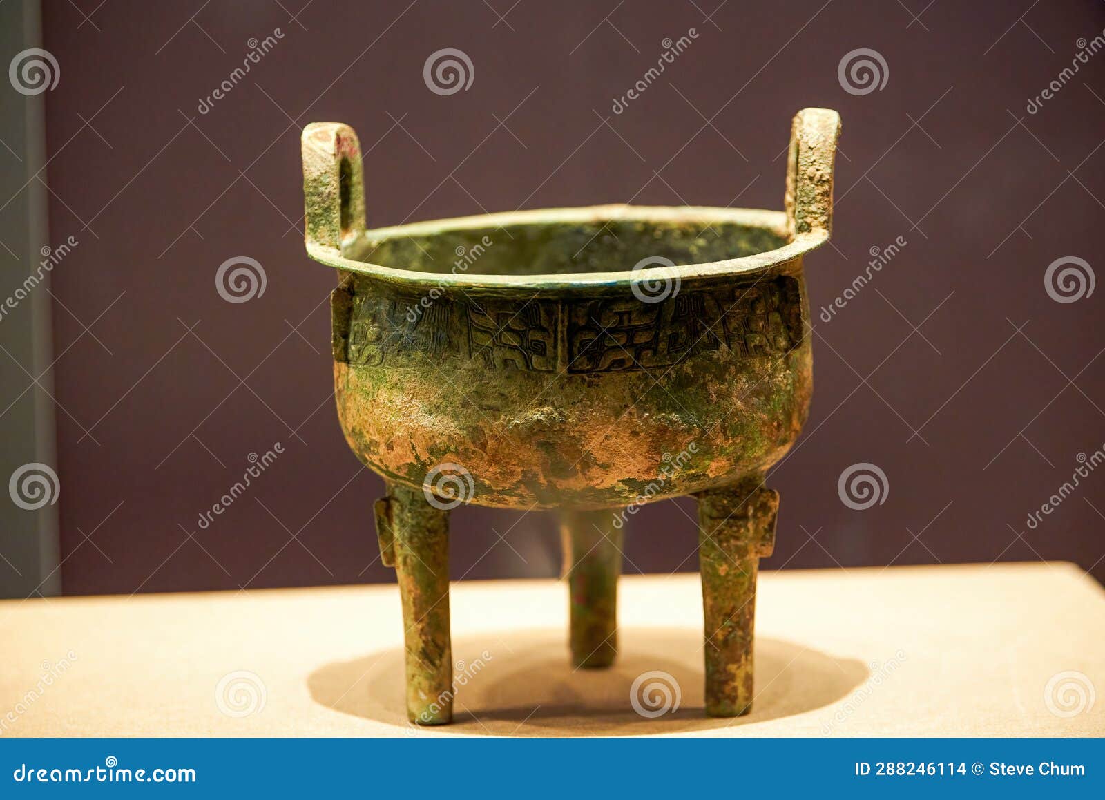 Close-up of Ancient Chinese Exquisite Bronze Artifacts Stock Photo ...