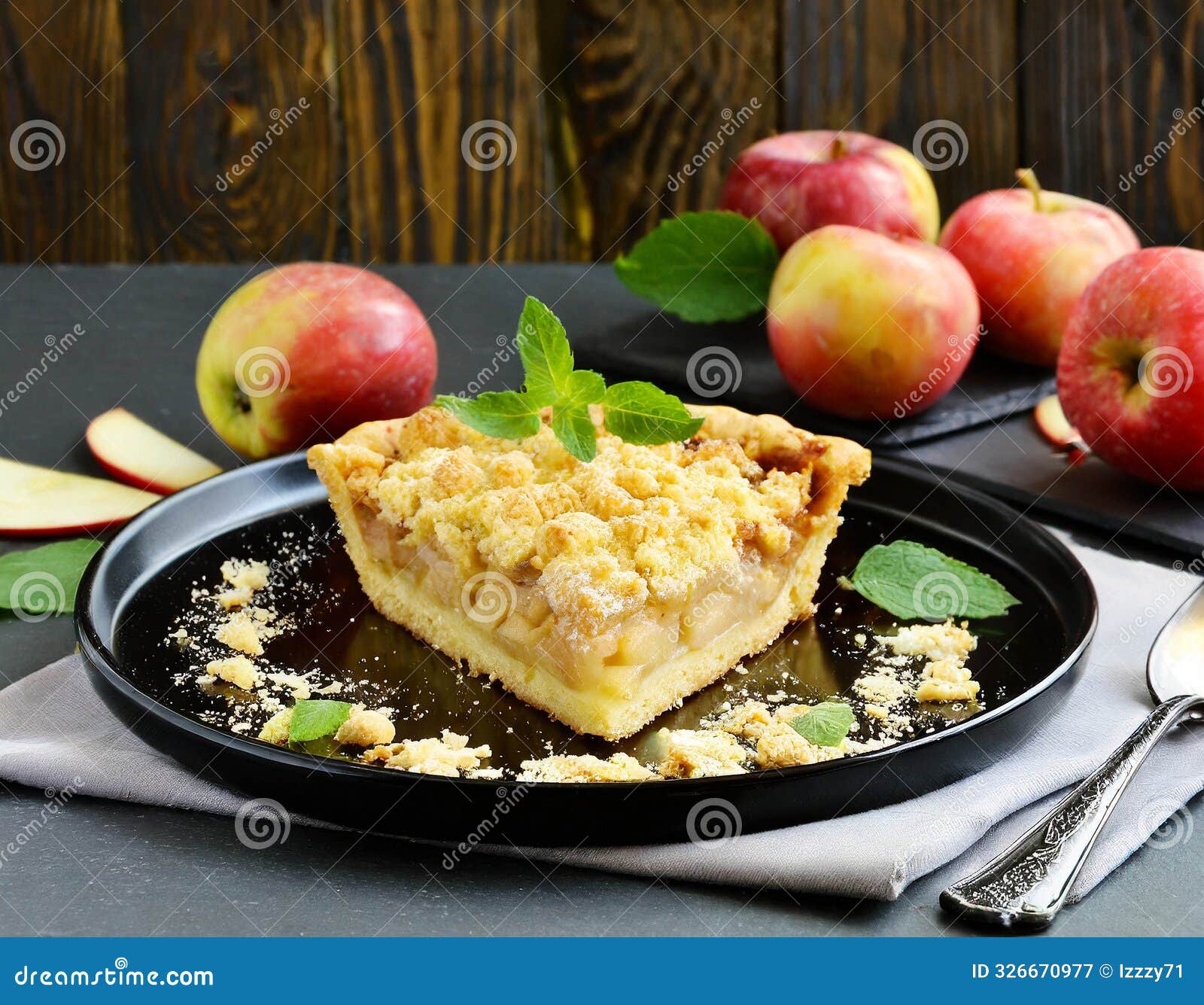 Close Up of Apple Pie Slice Stock Illustration - Illustration of bakery ...