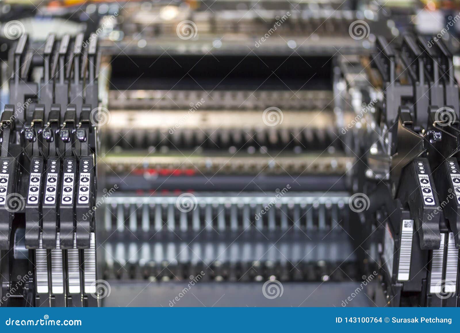 Close Up Automatic Component Feed Unit of PCB LED SMT Pick and Place ...