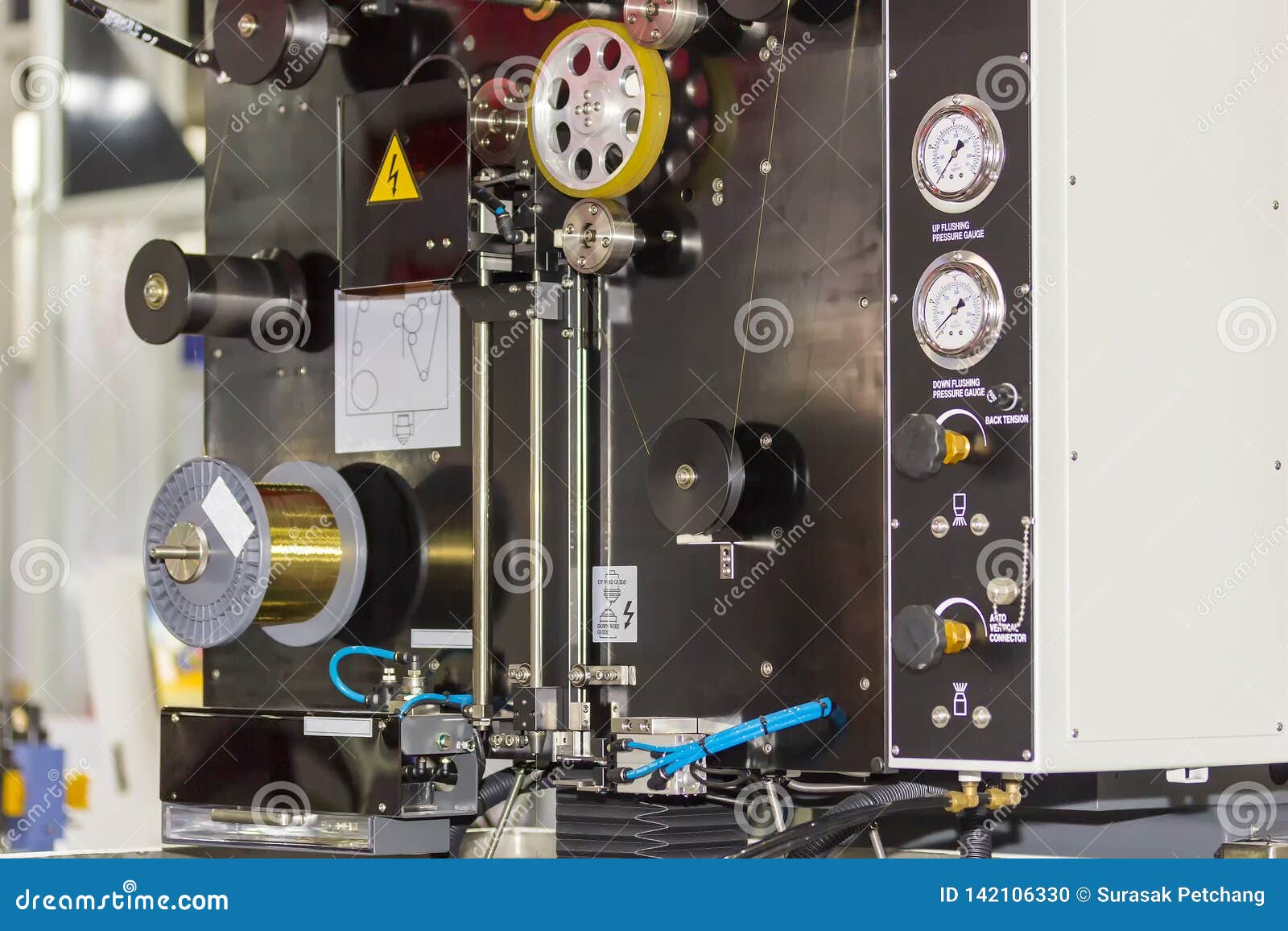 Close Up Automatic Wire Feed System of High Technology and Precision ...