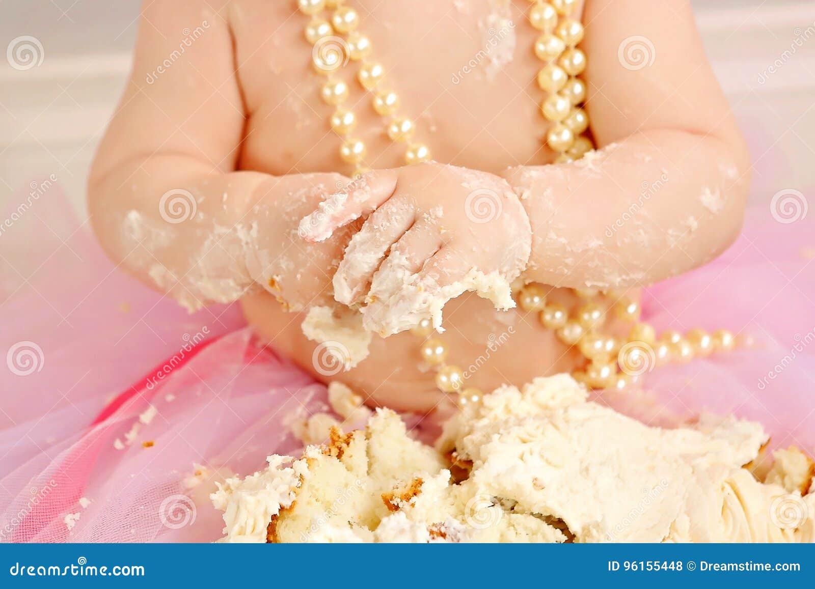 Close Up of Baby Eating Cake All Messy Stock Photo - Image of birthday ...