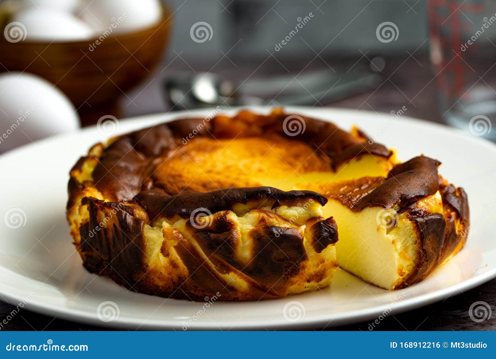 Basque Burnt Cheesecake stock photo. Image of basque - 168912216