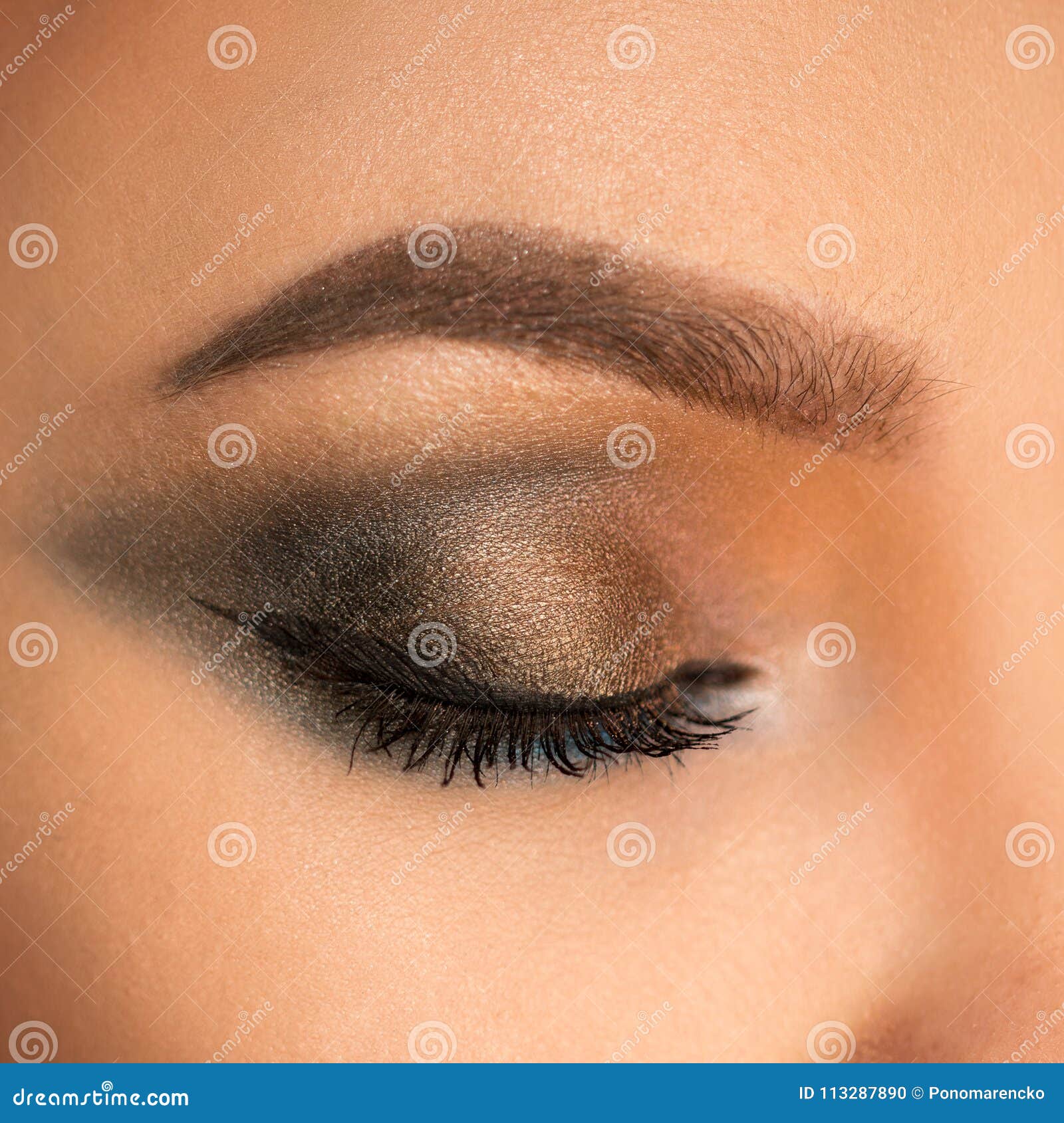 Close Up of Beautiful Female Eye with Makeup Stock Photo - Image of ...
