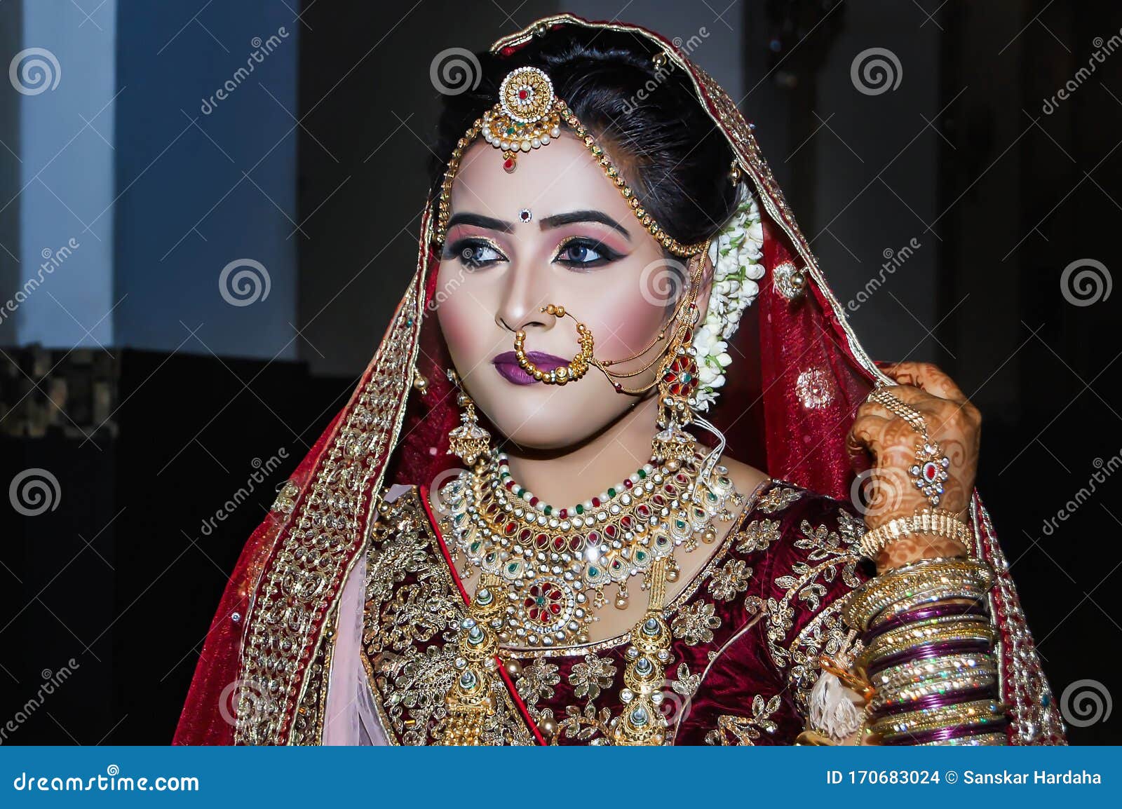 Close Up Beautiful Look of Indian Bride Editorial Stock Image - Image ...