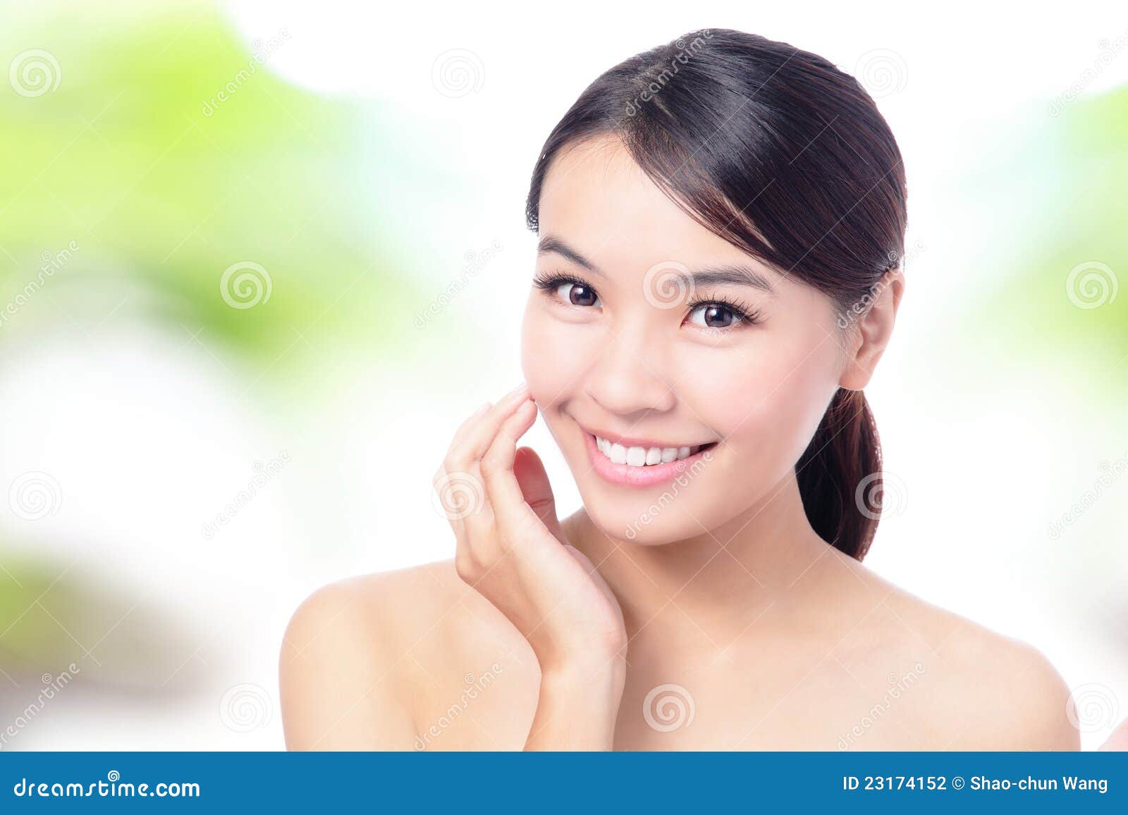 Close Up of Beauty Woman Face and Hand Touch Stock Photo - Image of ...