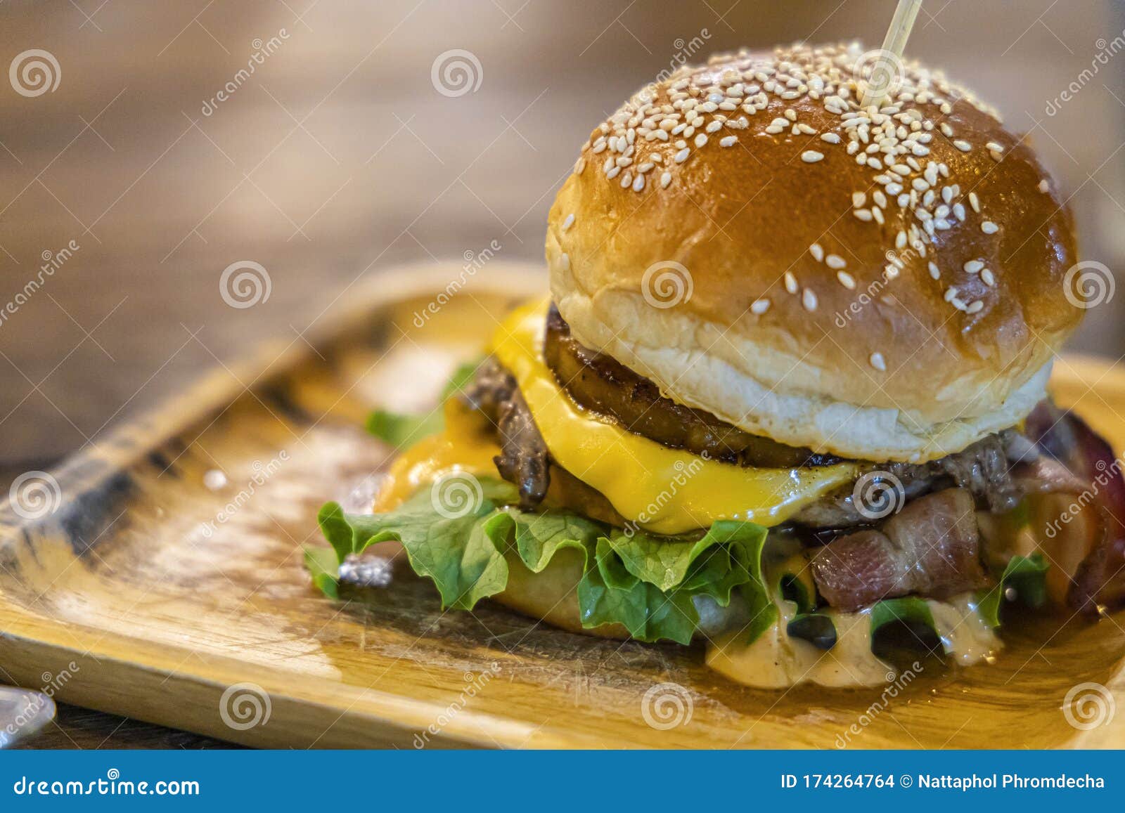 Close Up Beef Hamberger on the Wooden Plate Stock Photo - Image of pile ...