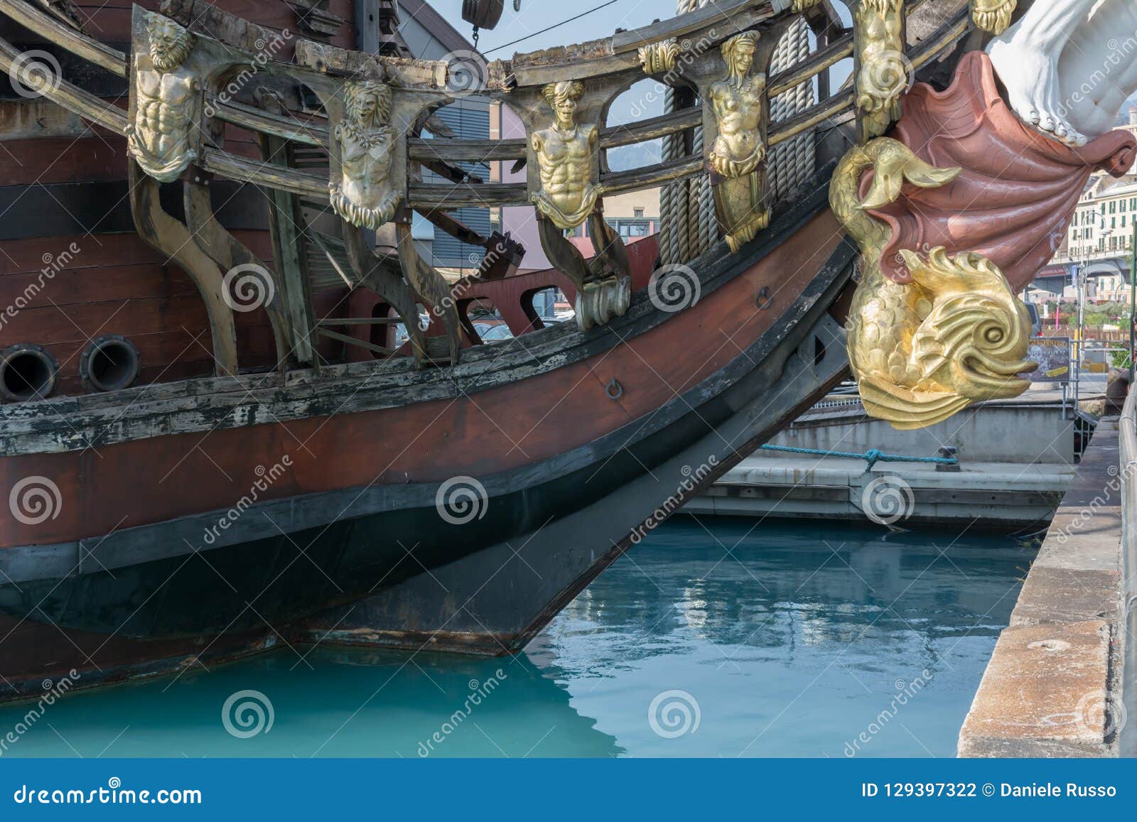 Ancient Pirate Battleship At Similan Islands With Stunning Scenery ...