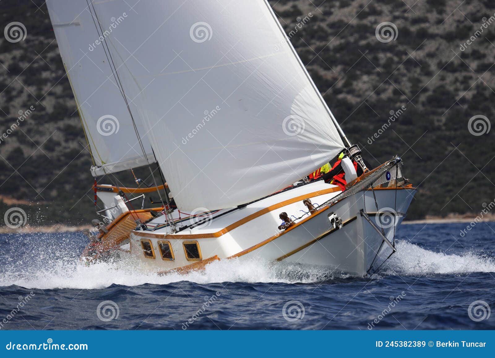 Close Up on the Bow of a Sailboat Breaking through a Wave Editorial ...