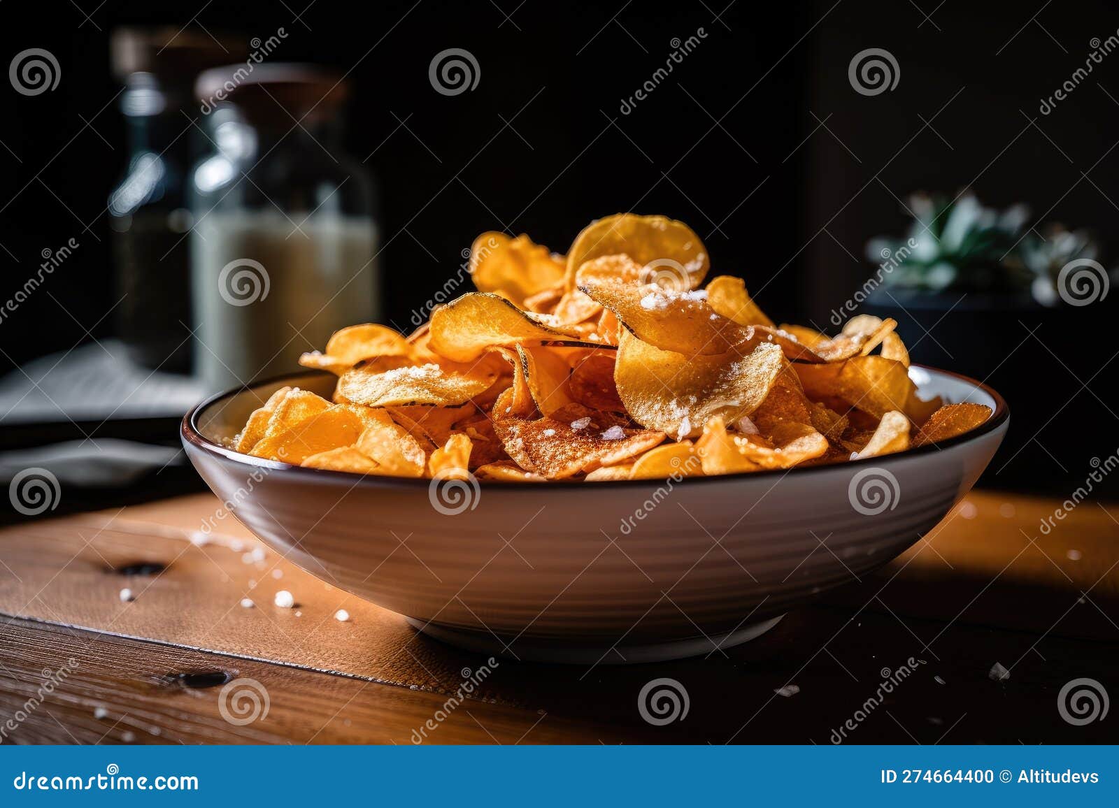 Close-up of Bowl of Crispy, Golden Chips with Salt and Pepper Stock ...