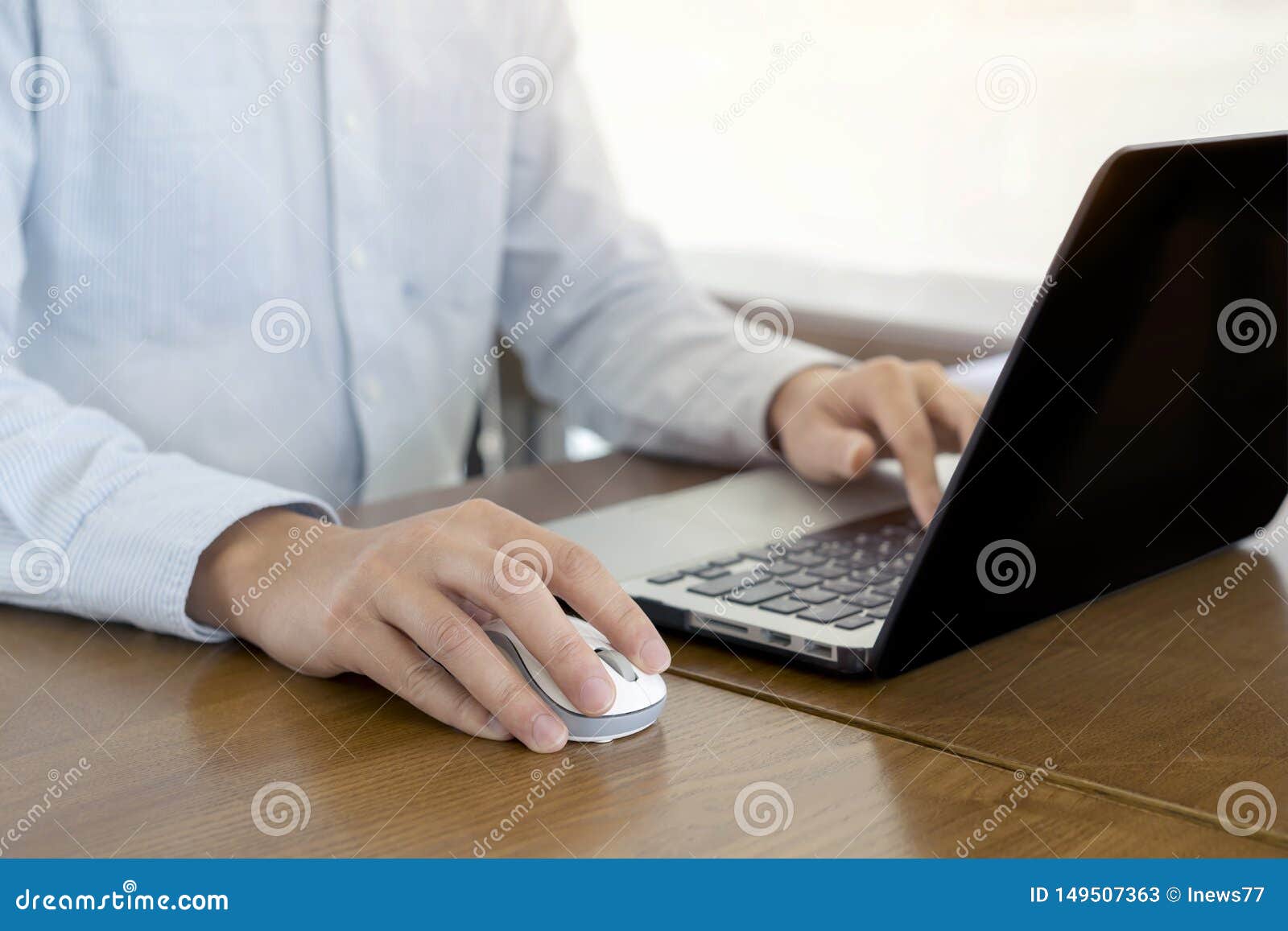 Close Up, Businessman Hands Using Mouse and Computer Laptop, Browsing ...