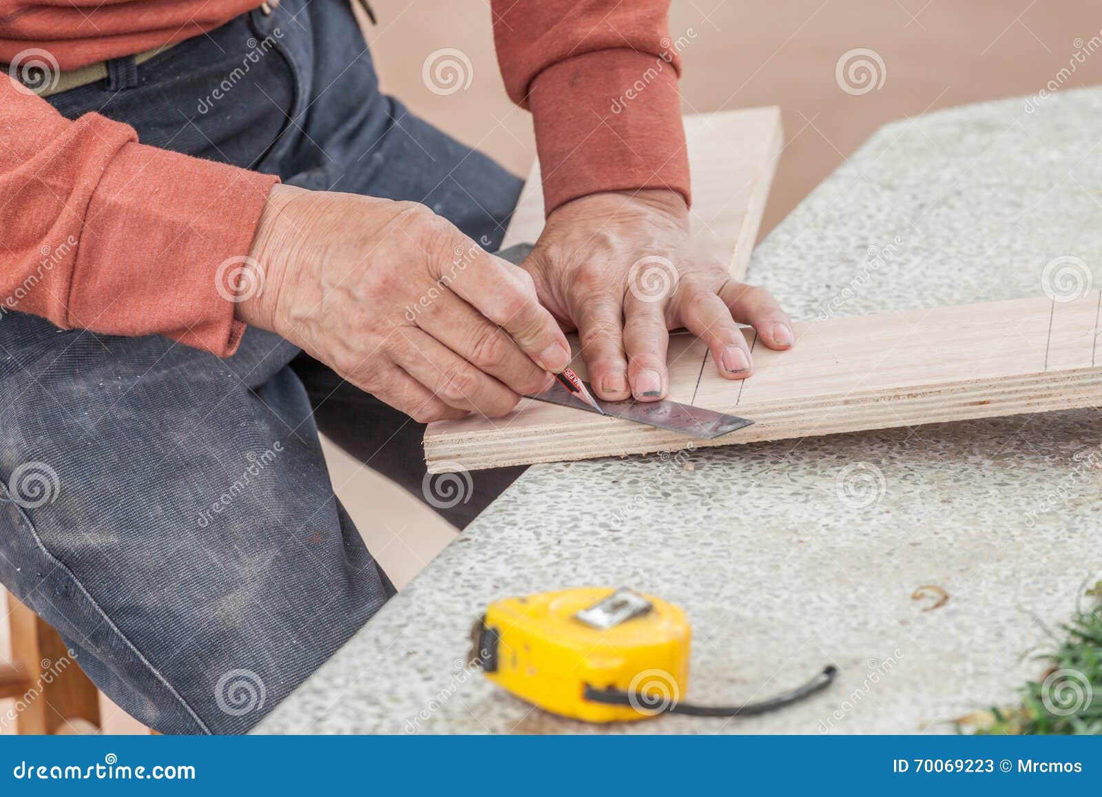 Close Up Carpenter Dirty Hands Working with Ruler and Pencil Stock ...