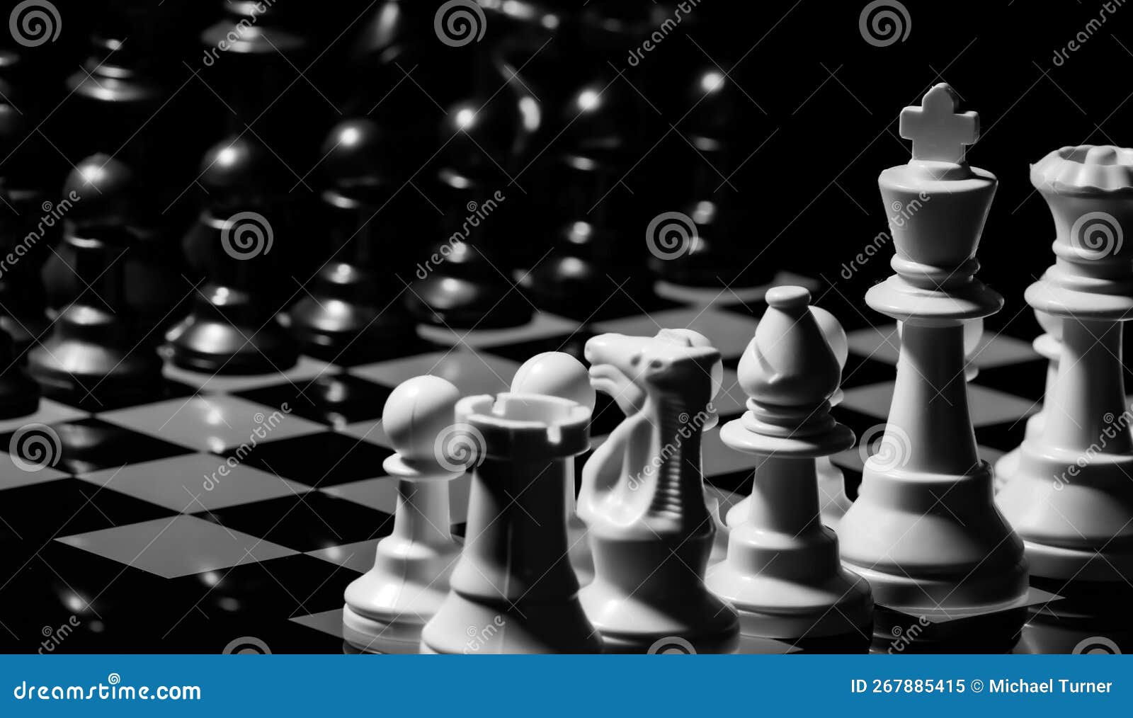 Close Up of Chess Pieces on a Reflective Mirror Board Surface Wi Stock ...