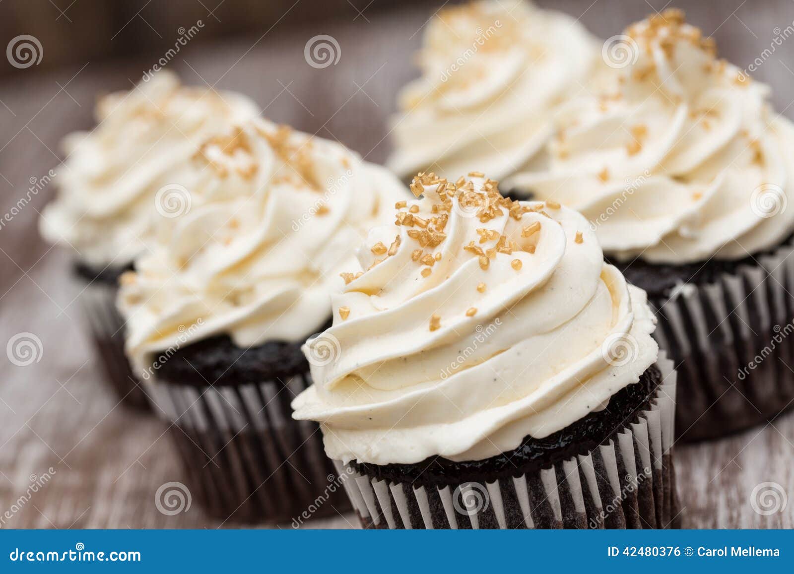 Close Up Chocolate Cupcakes with Vanilla Frosting Stock Photo - Image ...