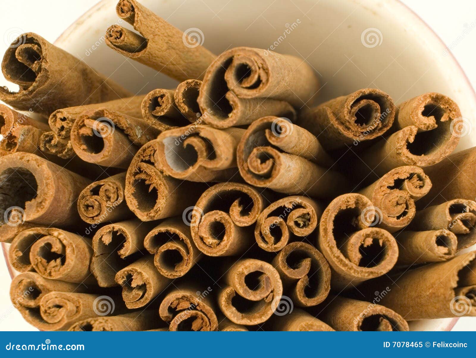 Close Up of Cinnamon Sticks Stock Image - Image of savory, cooking: 7078465