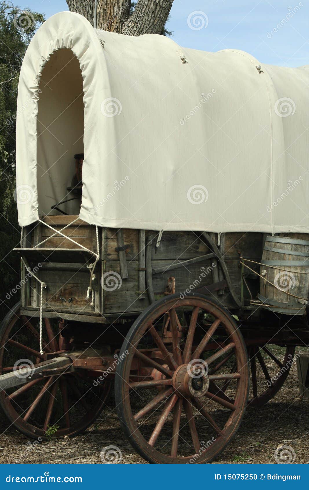 Close Up of a Covered Wagon Stock Photo - Image of migration, history ...