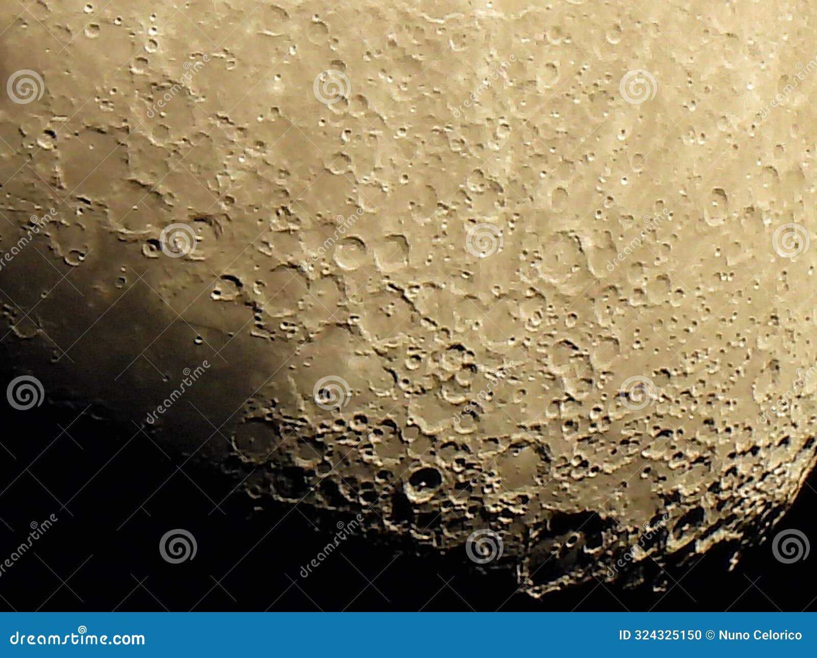 Close Up of the Crescent Moon Stock Photo - Image of crescent, earth ...
