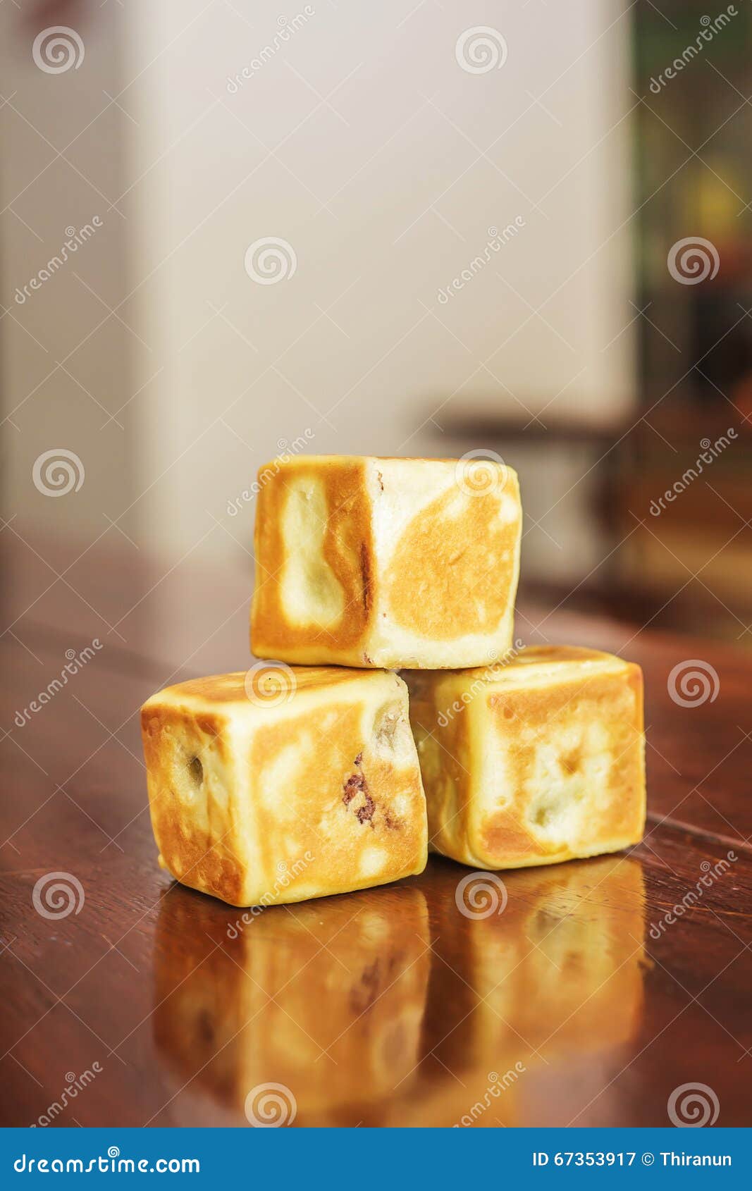 Close Up of Cube Red Bean Bun Stock Image - Image of mini, brown: 67353917