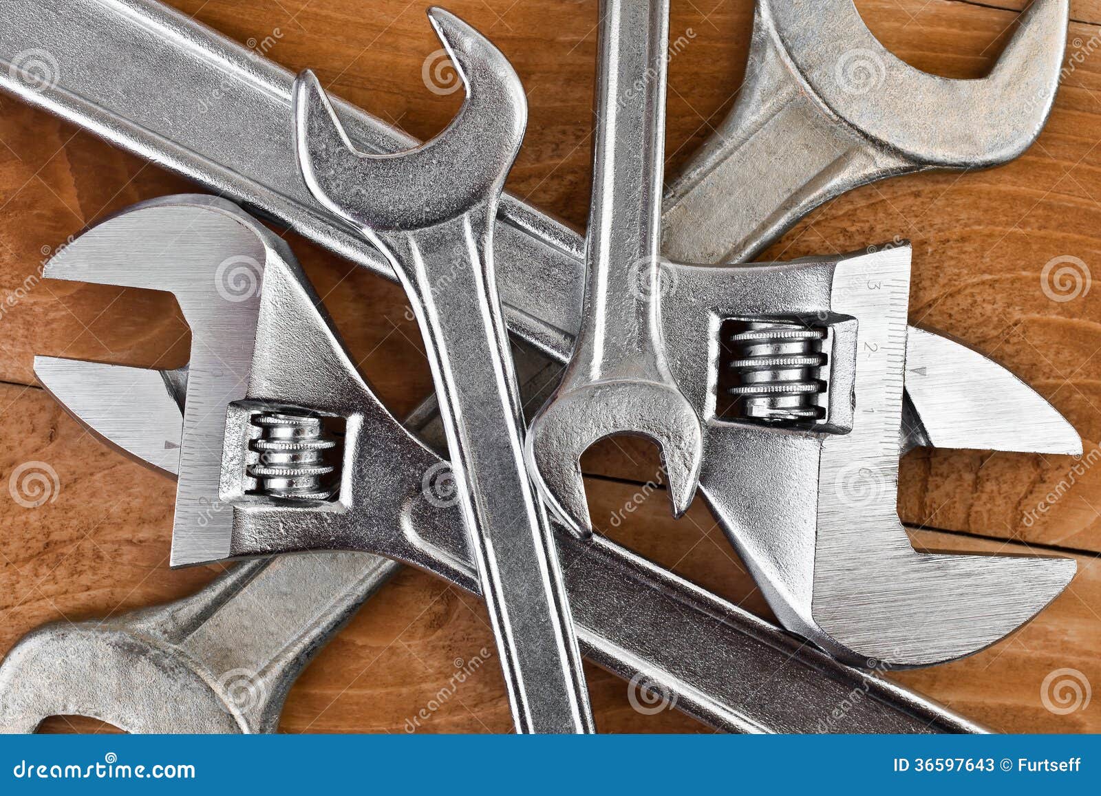 Close Up Das Chaves Inglesas Imagem de Stock - Imagem de metal, objetos ...