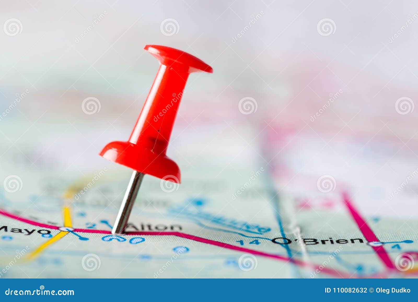 Close Up De Um Pin Em Um Mapa Foto de Stock - Imagem de cartografia ...