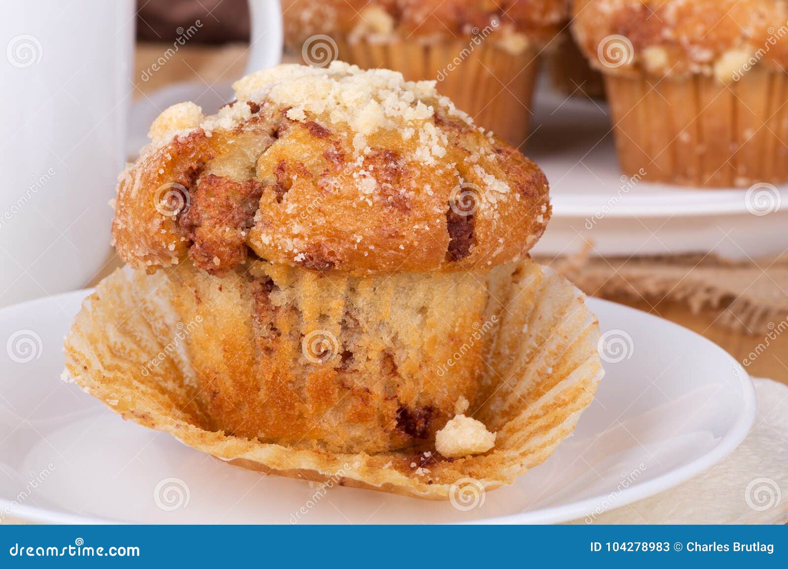 Close up de um queque imagem de stock. Imagem de placa - 104278983