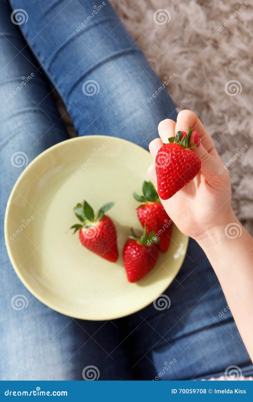 Close-up De Uma Morango Grande Bonita Foto de Stock - Imagem de café ...