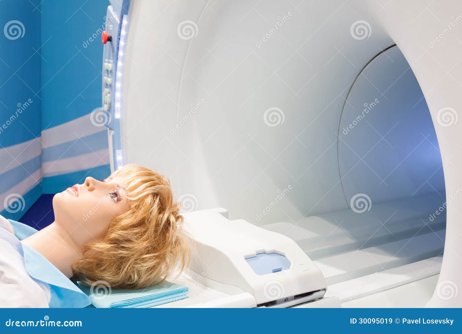 Demonstration of tomograph stock image. Image of medical - 30095019