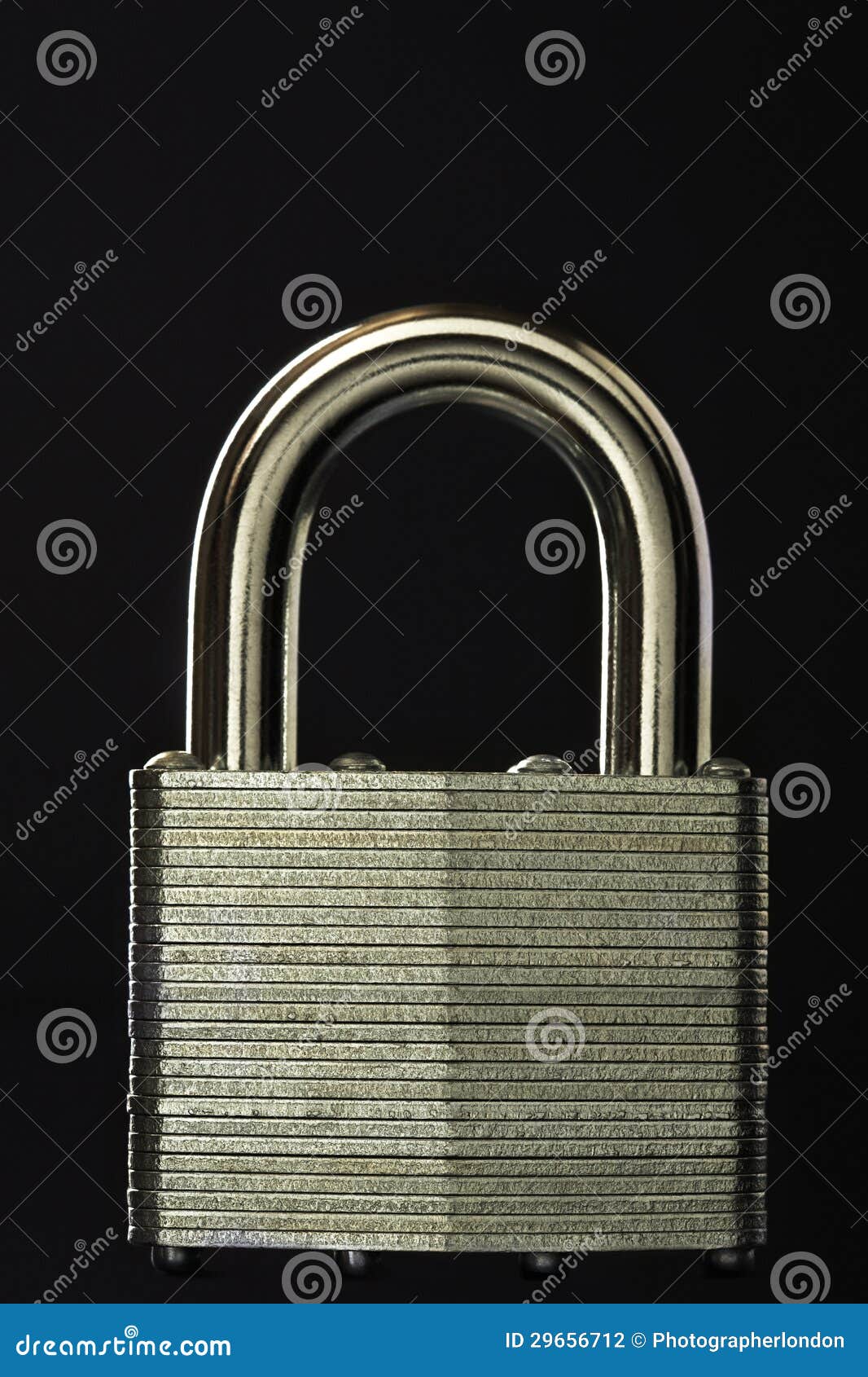 Close-up do cadeado foto de stock. Imagem de objeto, metal - 29656712