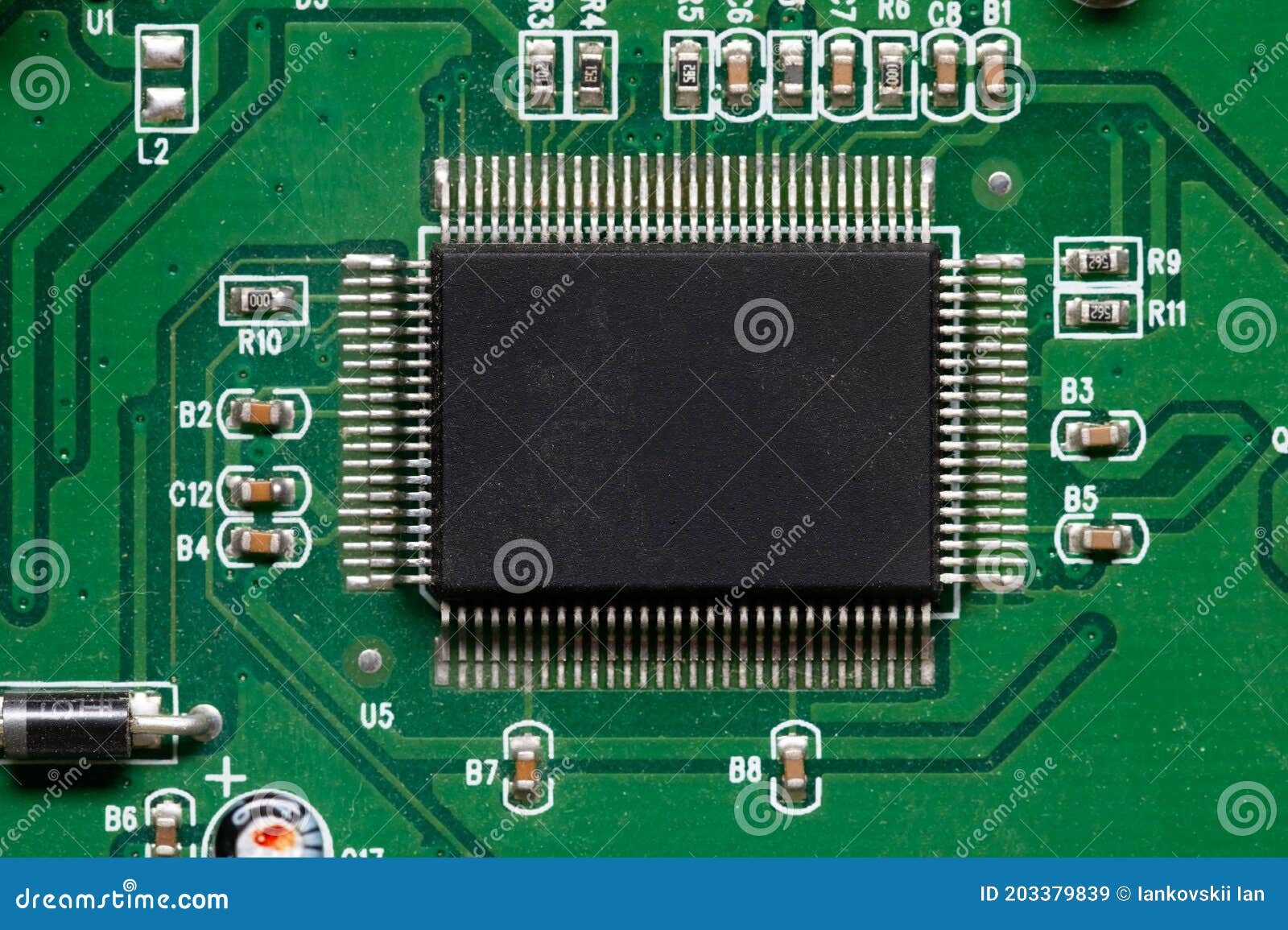 Close-up Do Chip Do Computador No Microchip Da Motherboard Verde Pc ...