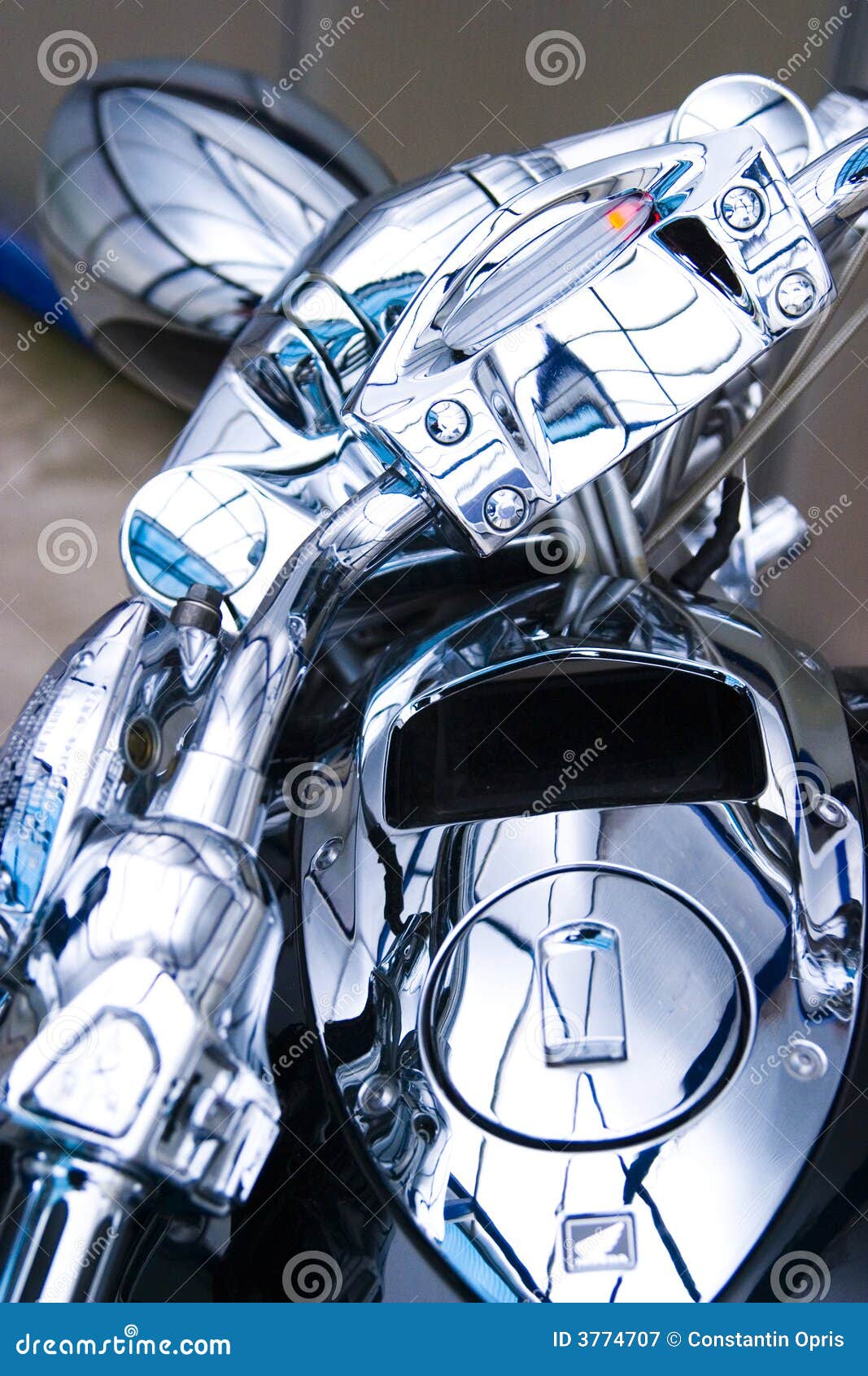 Close Up Do Cromo Da Motocicleta Imagem de Stock - Imagem de espumante ...