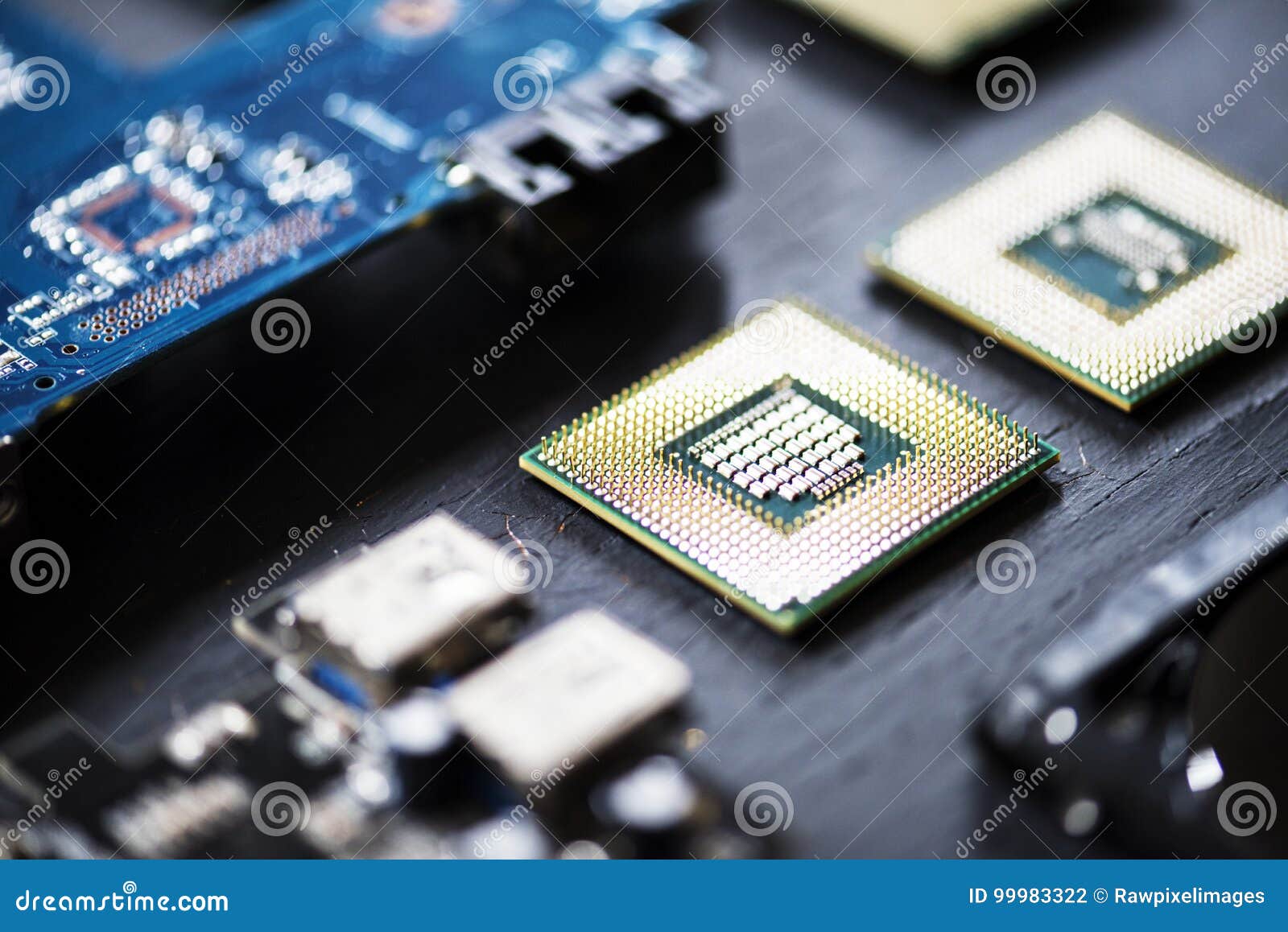 Close Up Do Mainboard Dos Microprocessadores Dos Componentes De ...