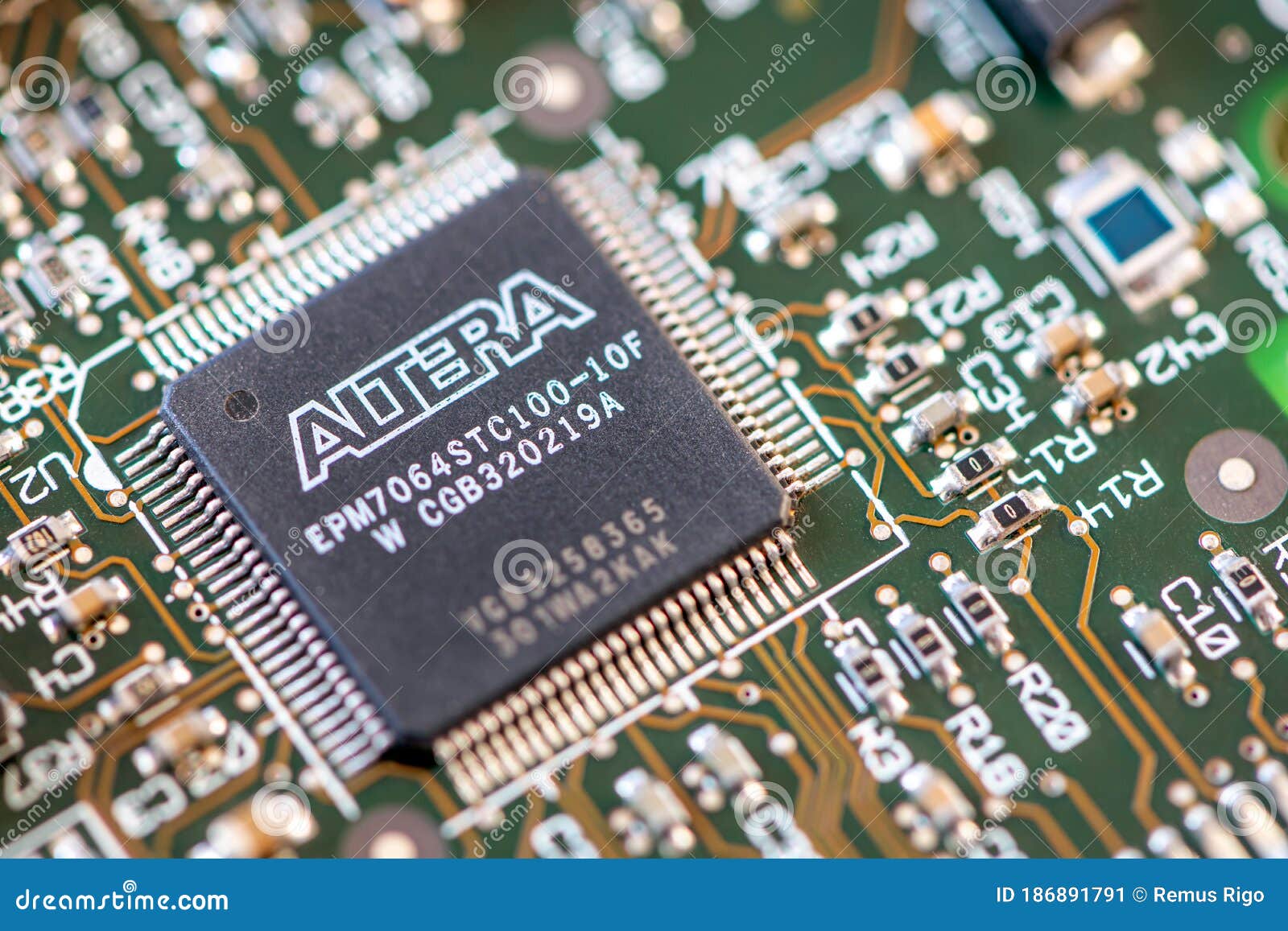 Complex Electronic Devices Stock Photos - Free & Royalty-Free Stock ...