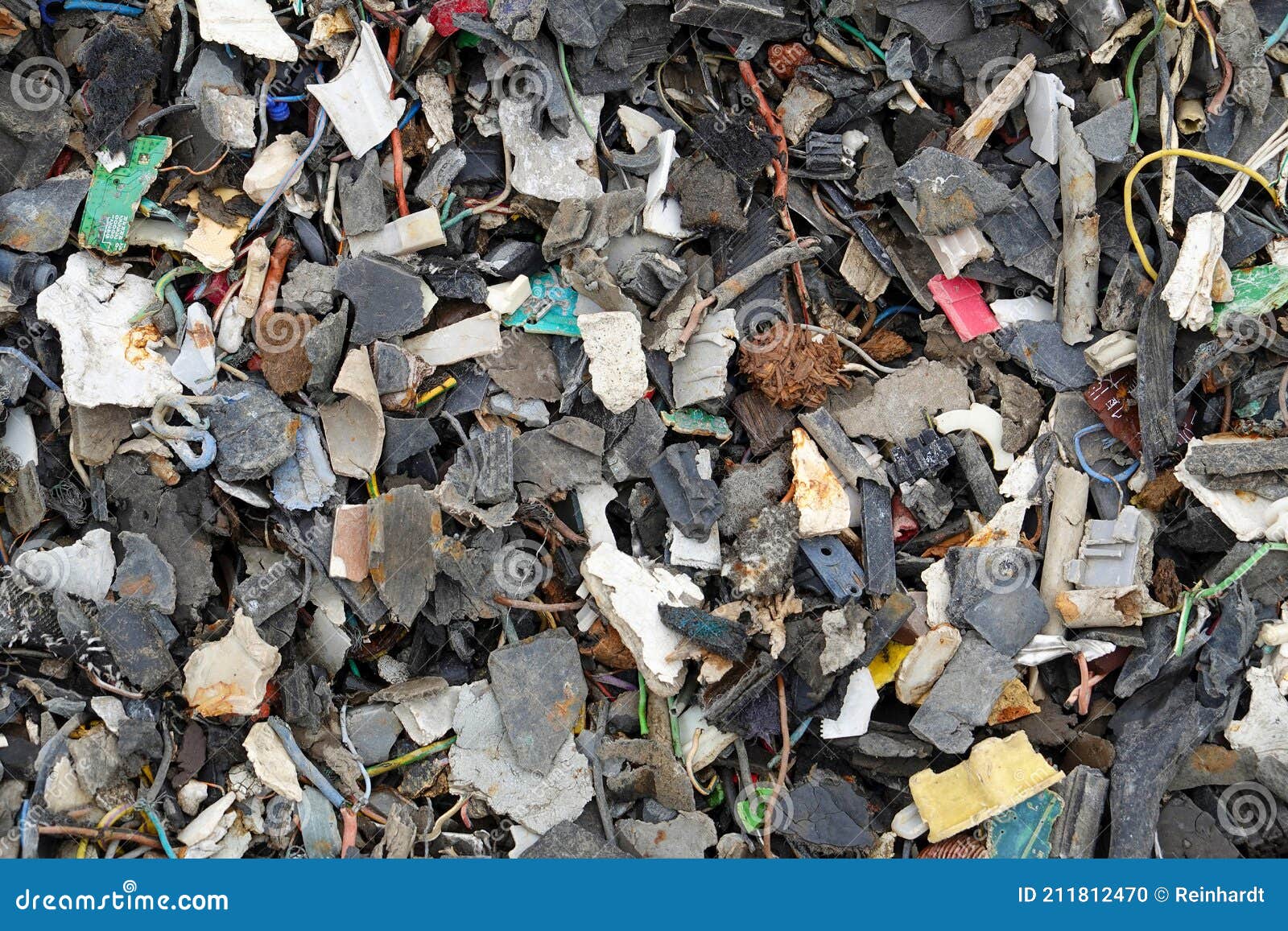 Close-up of Electronic Scrap Stock Photo - Image of junk, dumped: 211812470