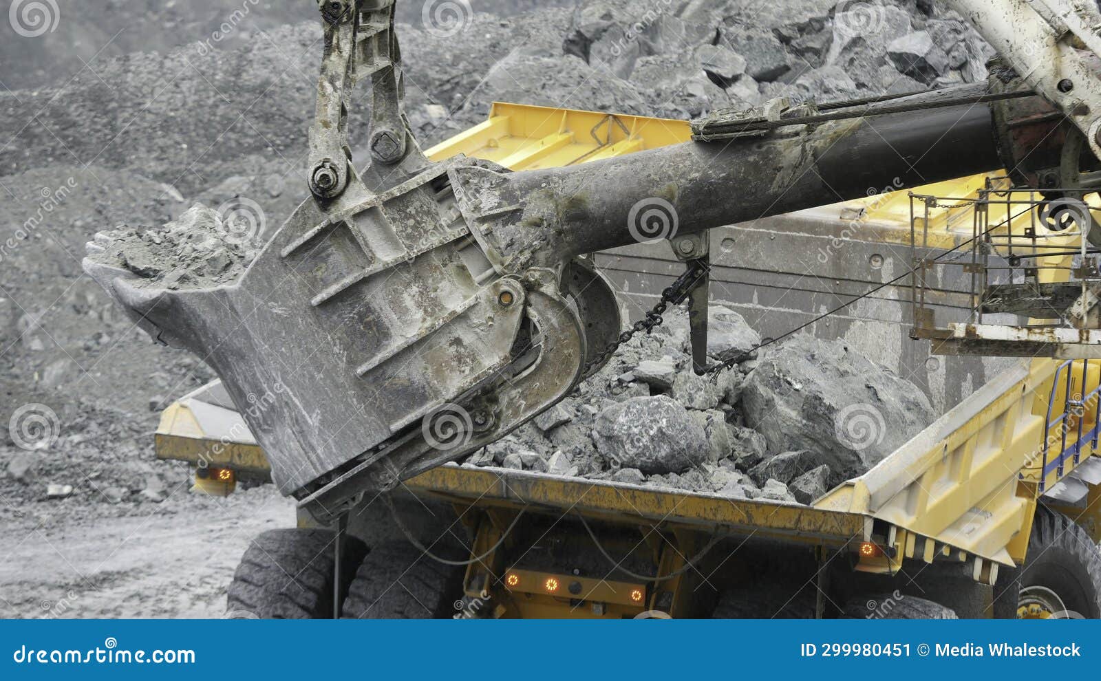 Close-up of Excavator Loading the Dumper with Ore in the Quarry. Mining ...