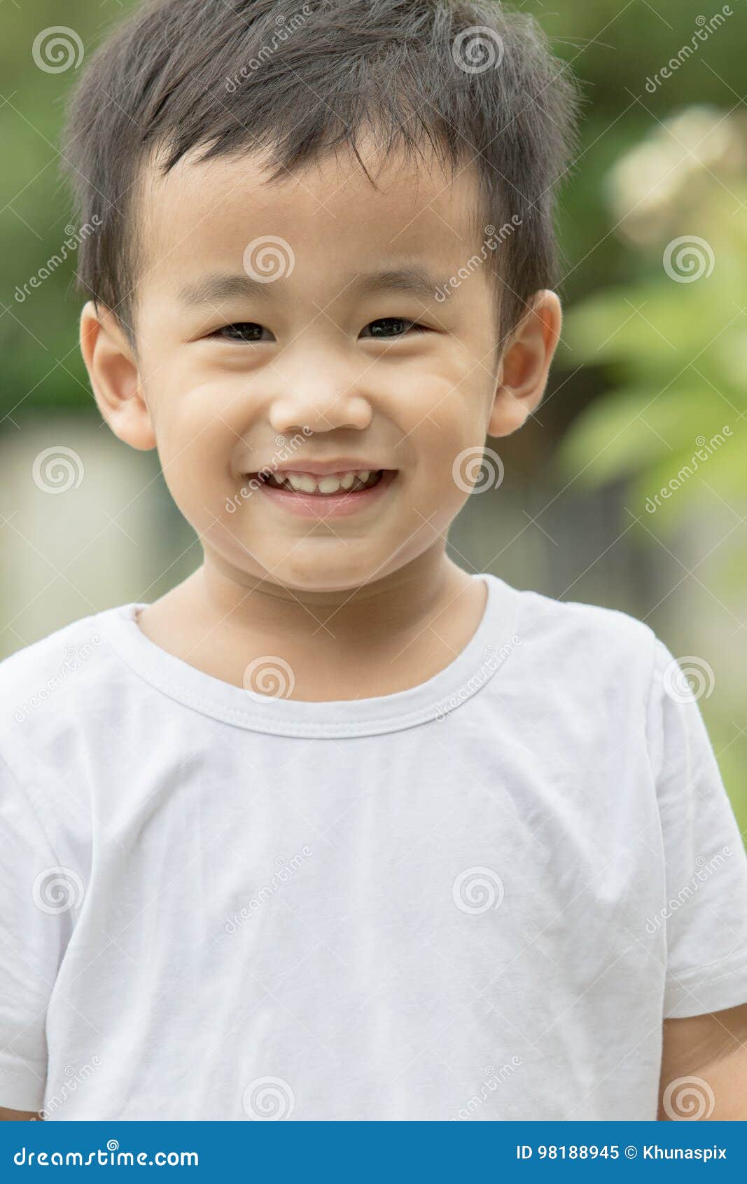 Close Up Face of Asian Children Looking To Camera Stock Image - Image ...