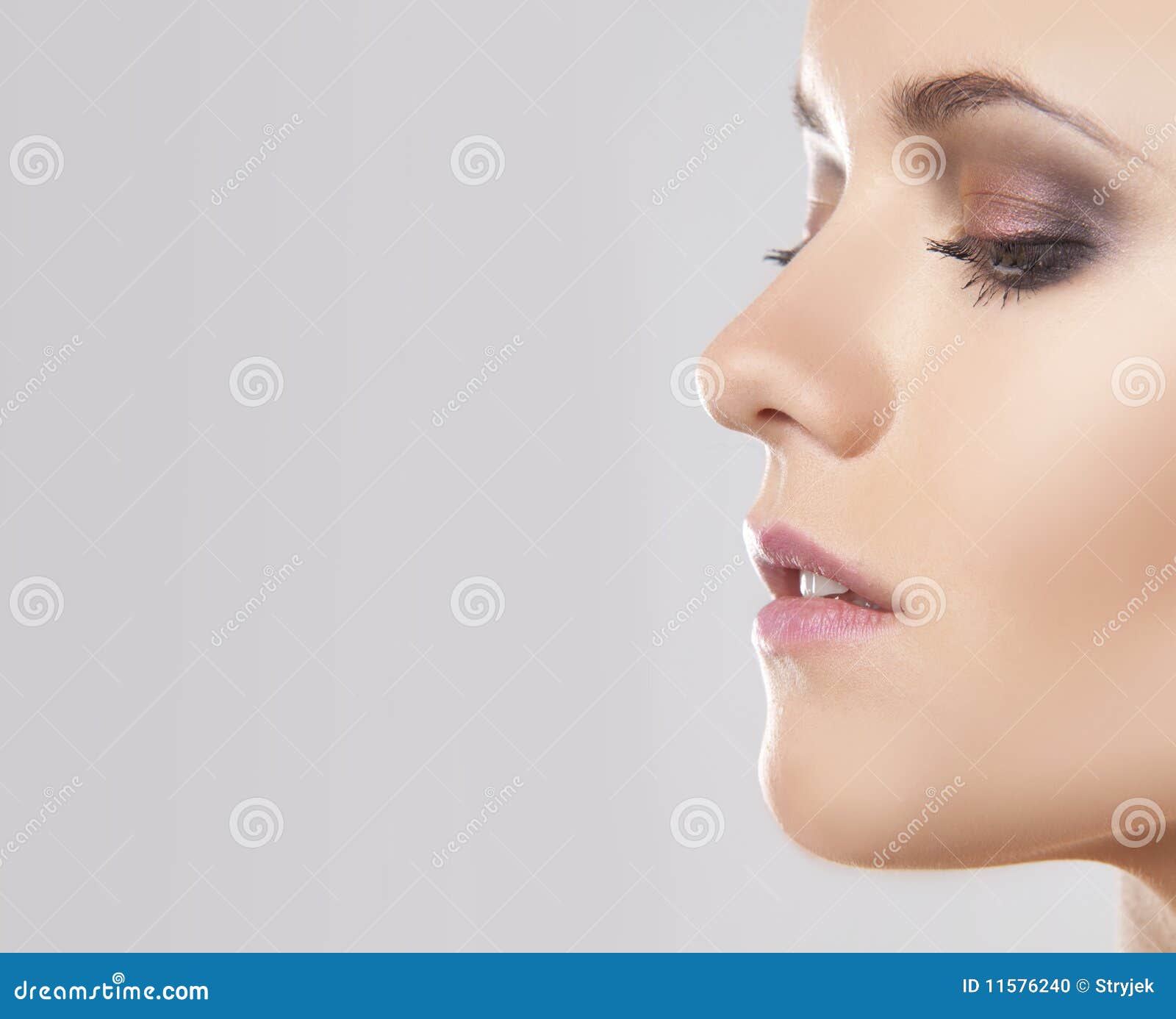 Close Up Face Portrait of a Woman Stock Photo - Image of mascara, head ...