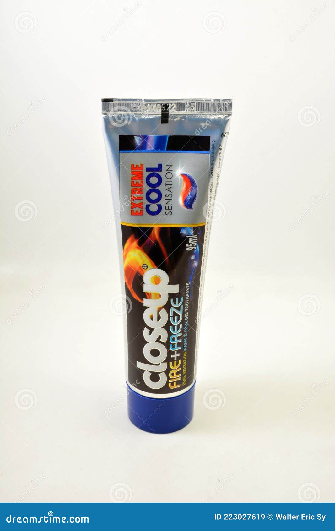 Close Up Toothpaste Fire Freeze