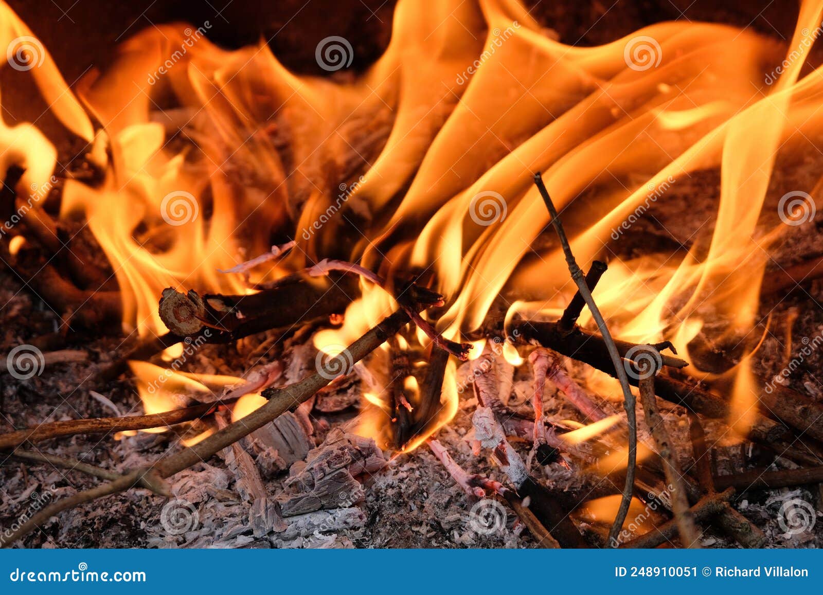 Close-up Fire with Flames and Embers Stock Image - Image of hearth ...
