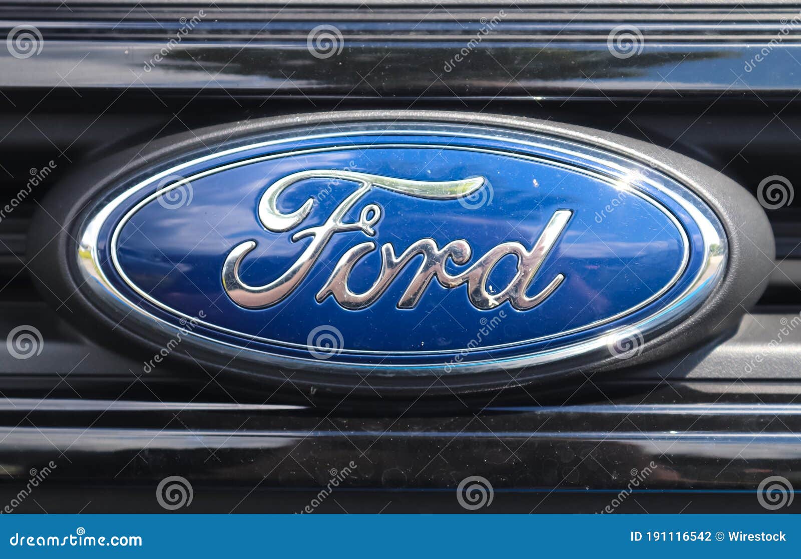 Close Up of the Ford Logo on a Car Editorial Photography - Image of ...