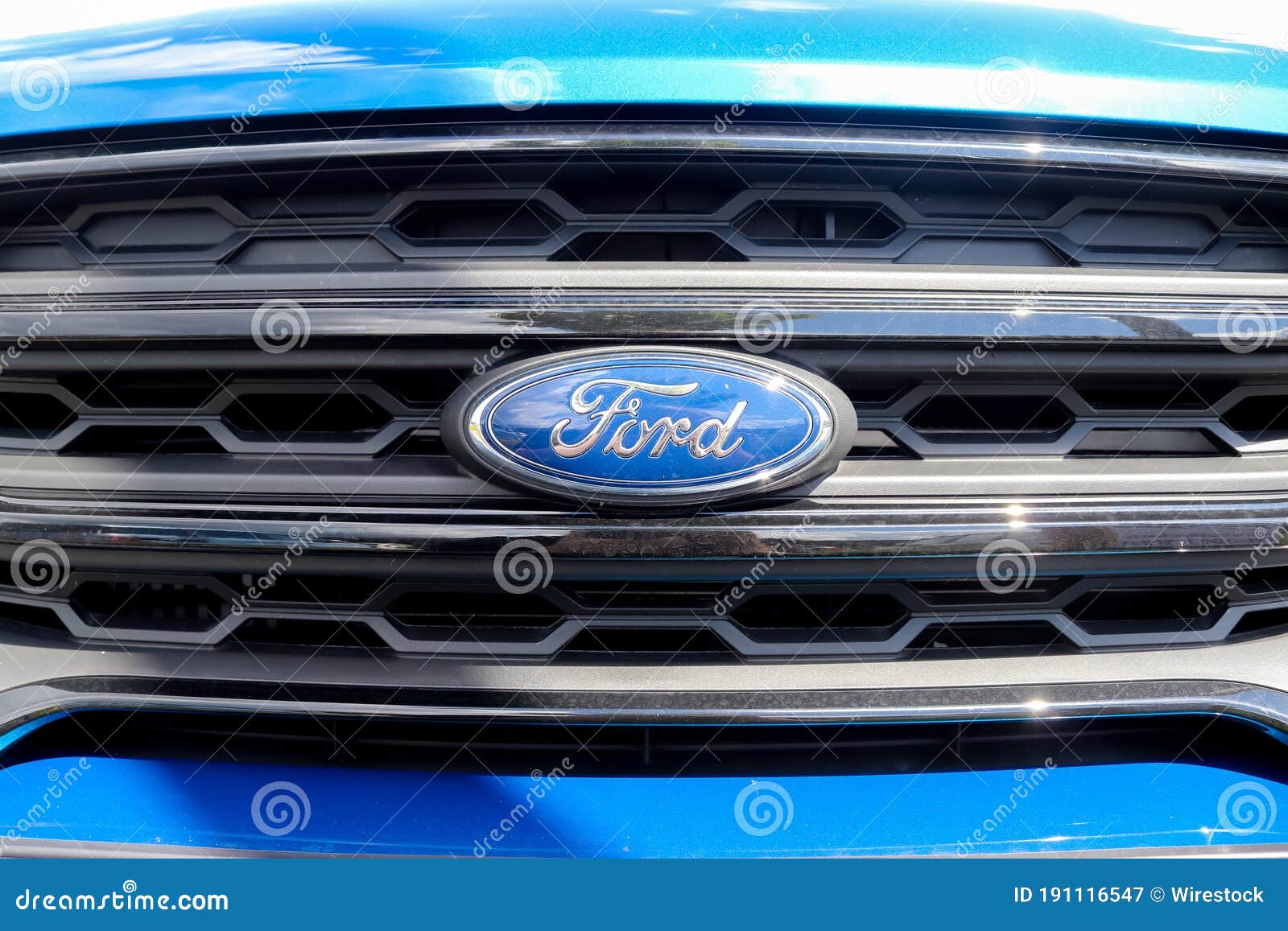 Close Up of the Ford Logo on a Car Editorial Photography - Image of ...