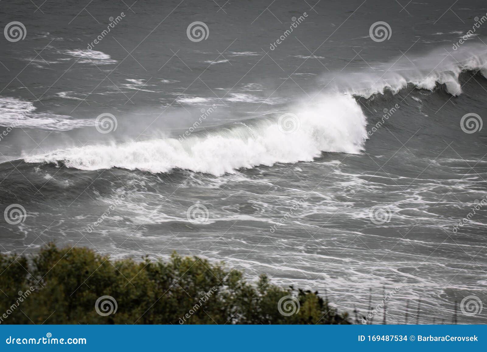 Close Up of Forming Waves in Atlantic Ocean Stock Photo - Image of ...