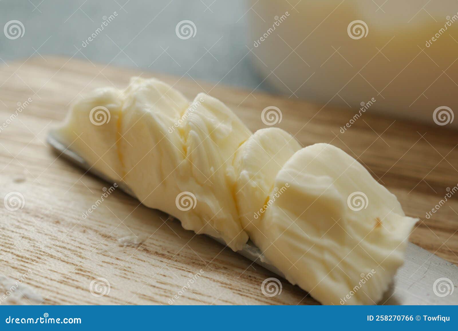 Close Up of Fresh Butter in a Container Stock Photo - Image of grain ...
