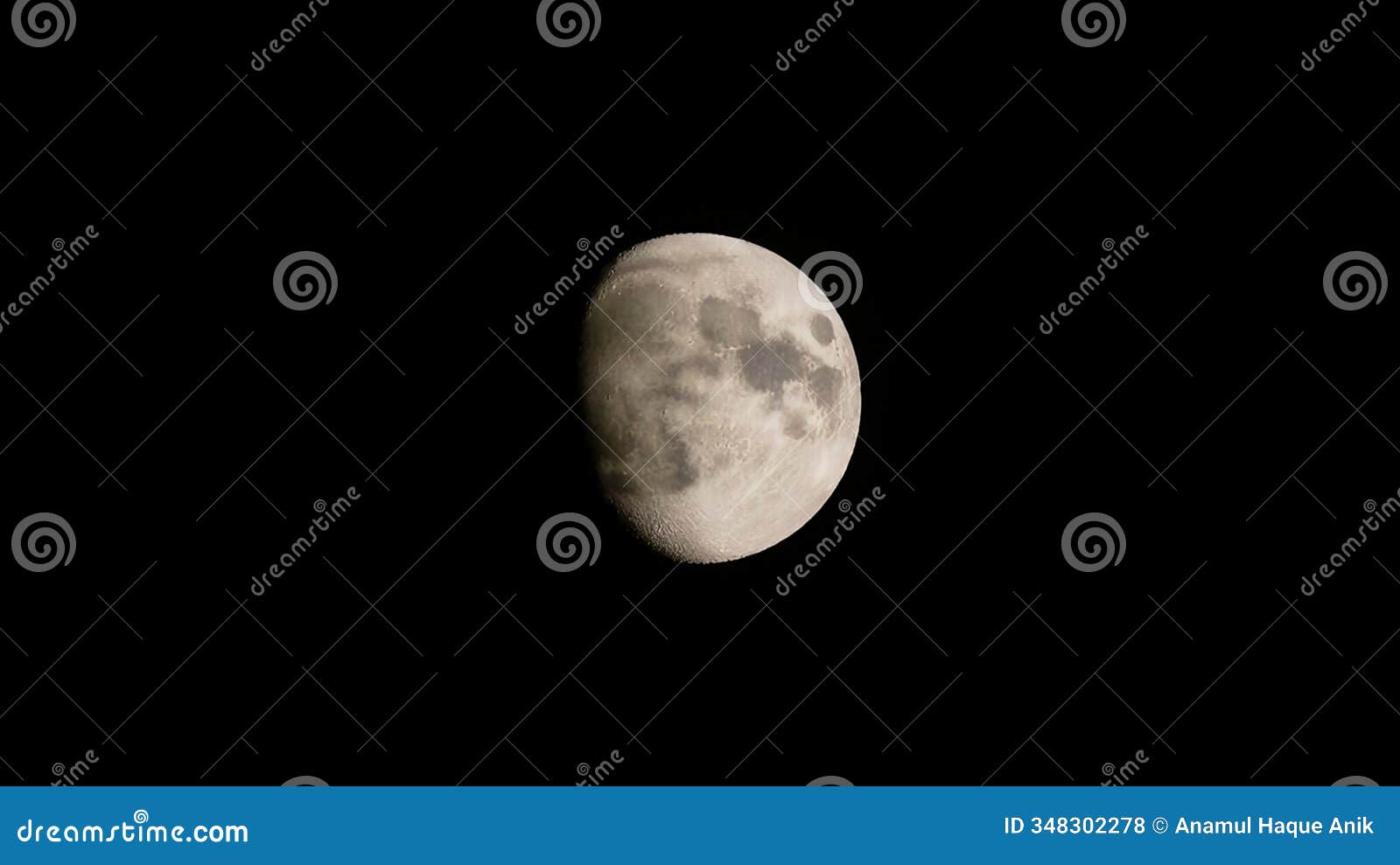 Gibbous Moon In The Night Sky, Detailed Lunar Surface With Craters ...