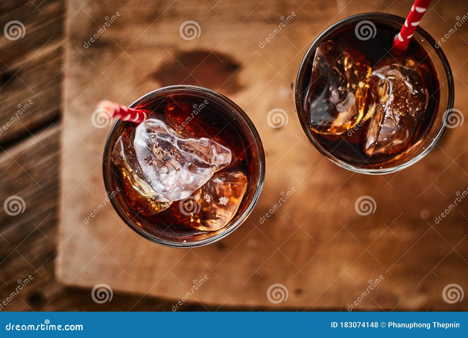 Close Up Glass of Refreshing Cola Stock Photo - Image of refreshing ...