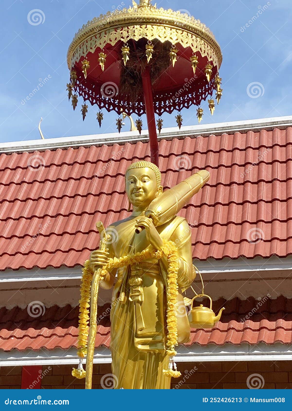 Gold Monk Statue in Public Temple Stock Image - Image of belief ... Gold Monk Statue in Public Temple Stock Image - Image of belief ...