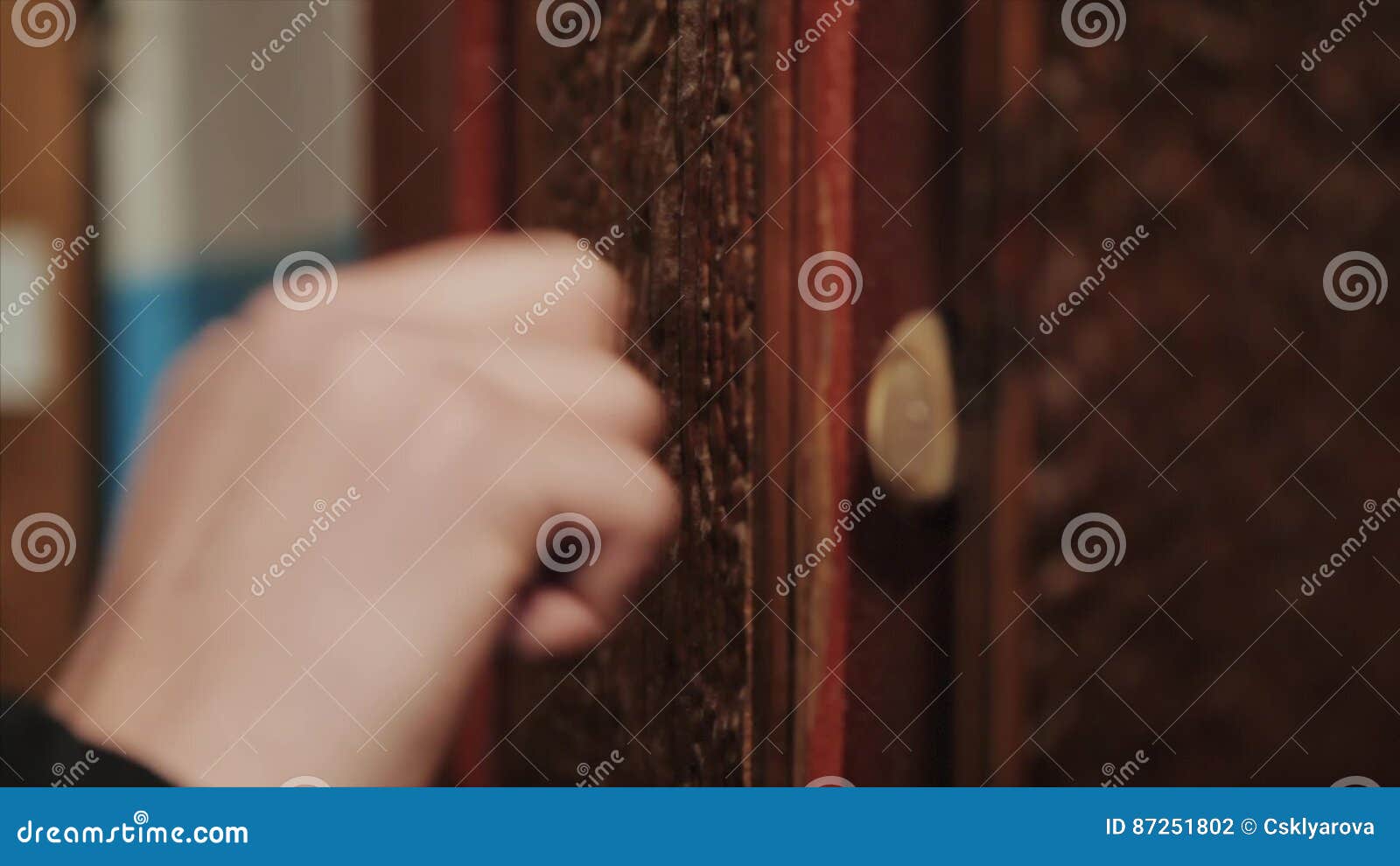 Close Up Hand Knocking Door Stock Footage & Videos - 122 Stock Videos