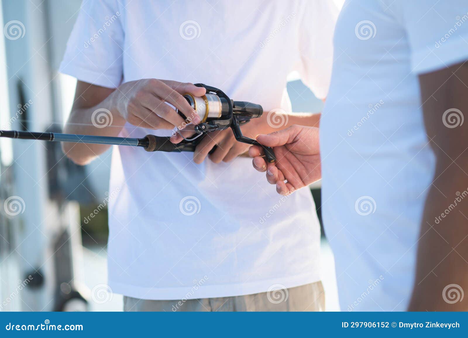 Close Up of Hands Holding Rope Stock Photo - Image of sailing, journey ...